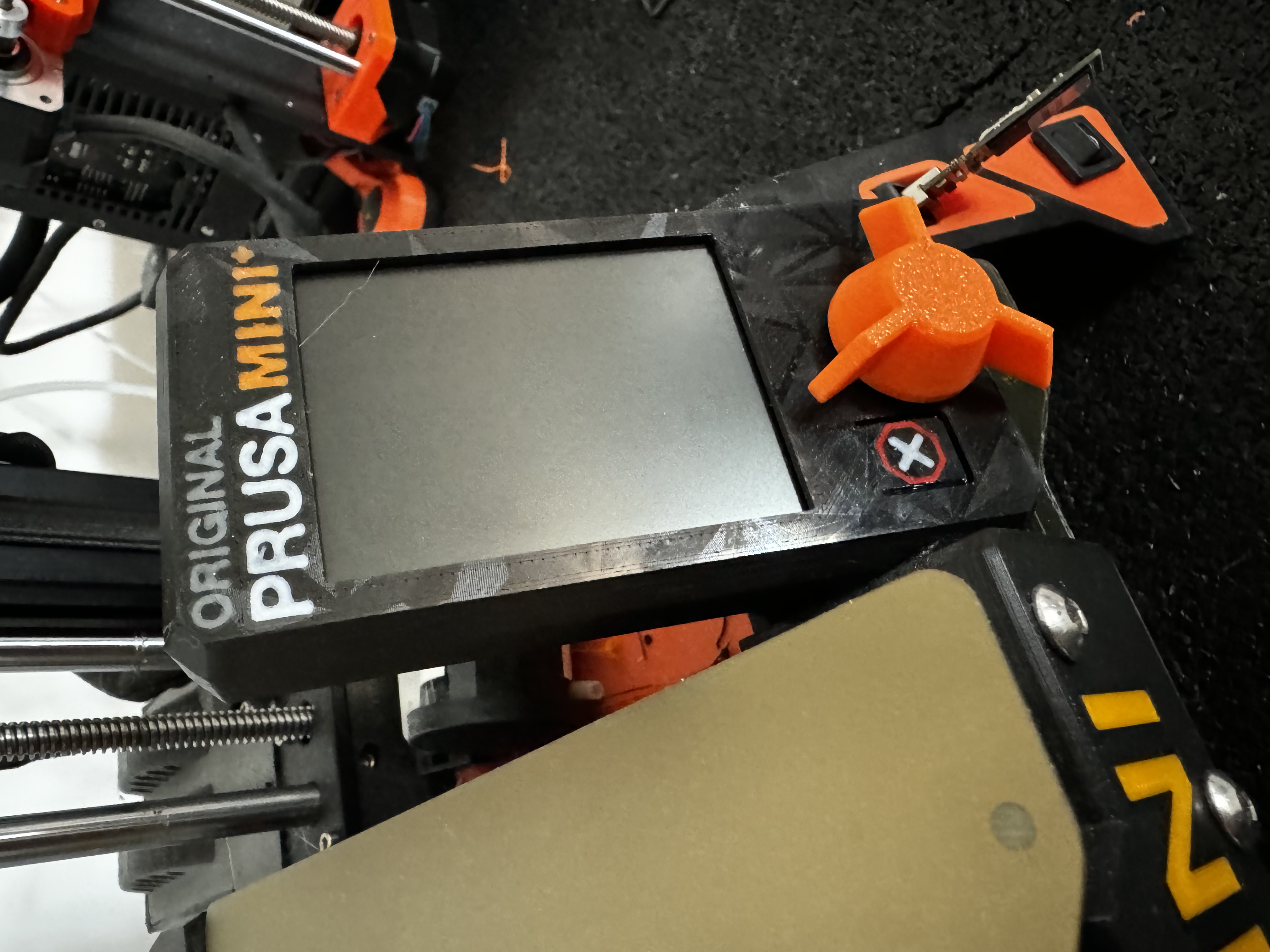Facade Ecran Prusa Mini+ LCD (MMU) by aosilver | Download free STL ...