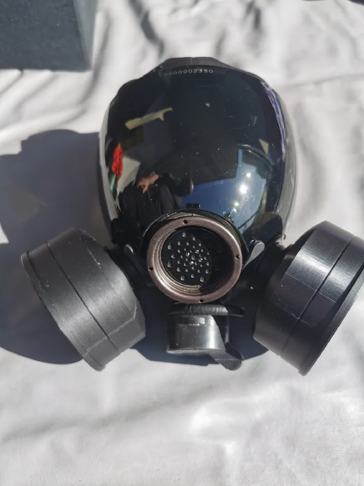 Gasmask filter dummy militaria RD40 by Plumbum | Download free STL ...