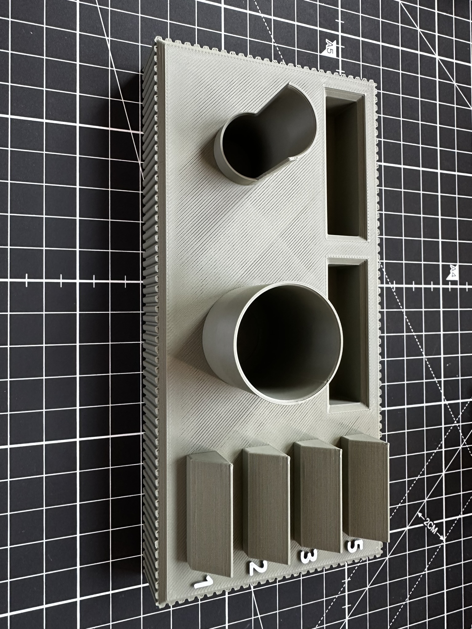 OneBlade Combo Razor Organizer by Tux | Download free STL model ...