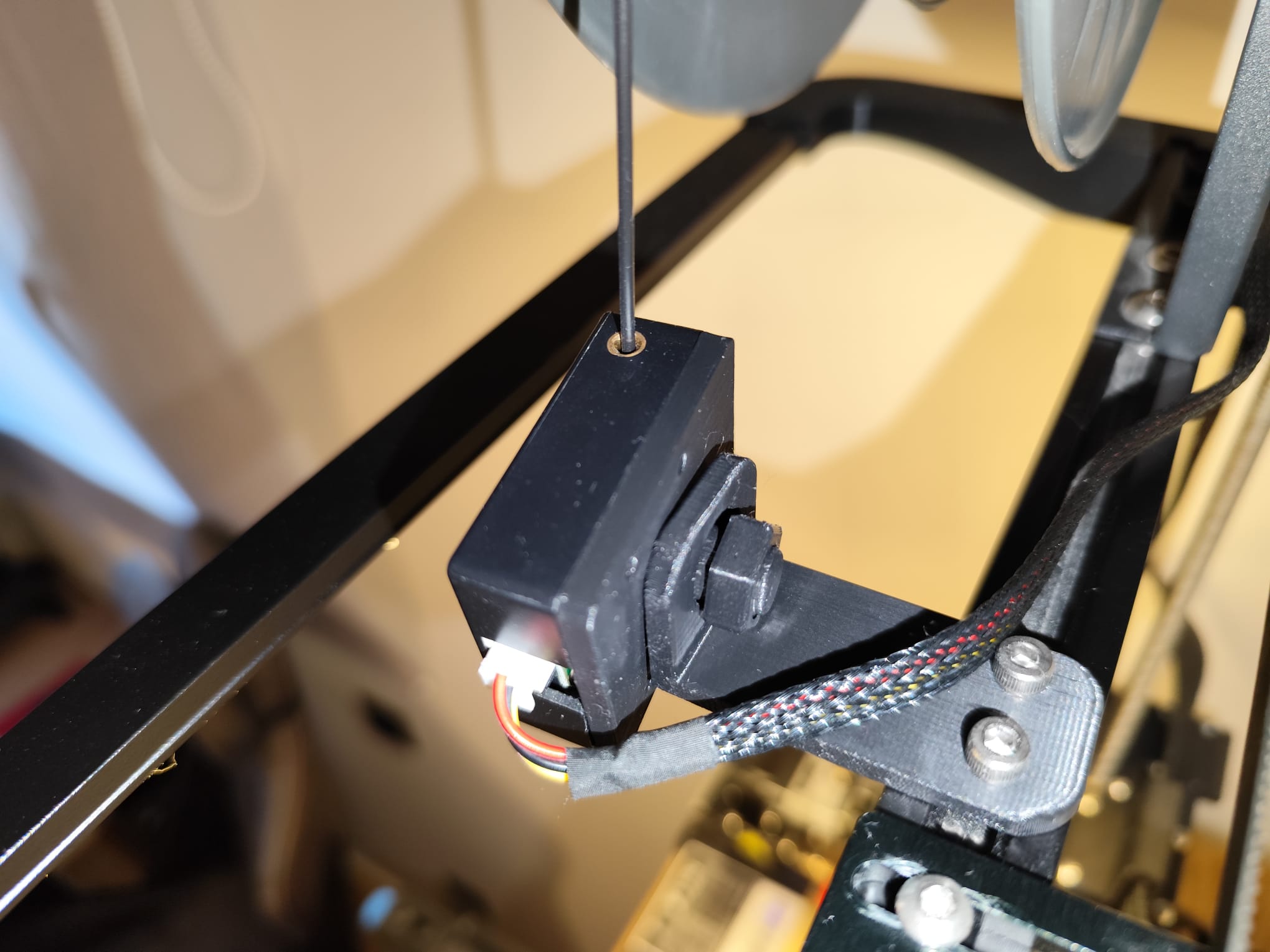 Filament Sensor Support Ender by Odin | Download free STL model ...