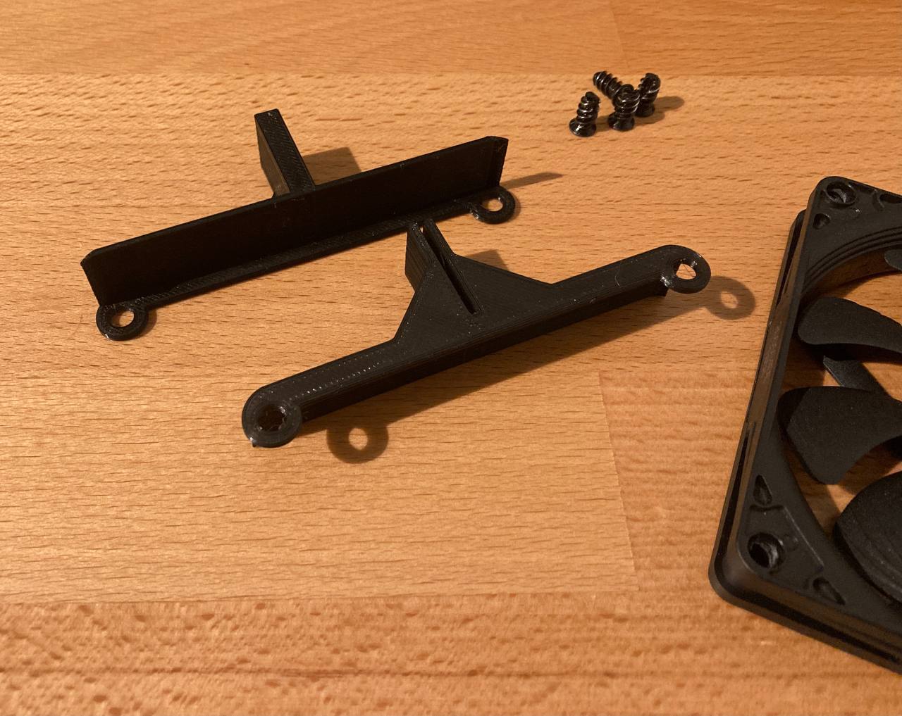 SSUPD Meshlicious Fan Mount 92mm by m1che1 | Download free STL model ...
