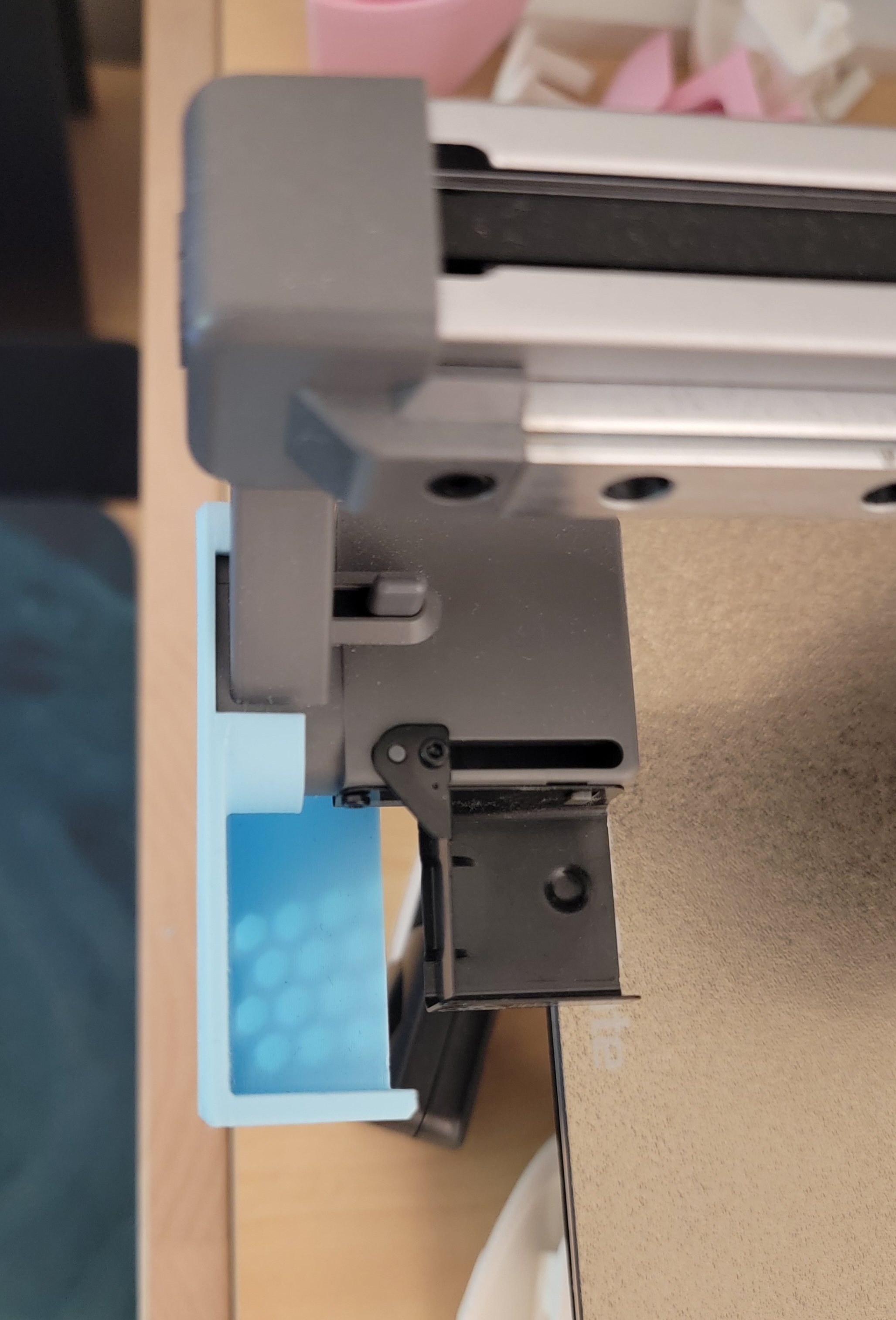 A1 Mini Hex Chute Blocker by Thomas Luo | Download free STL model ...