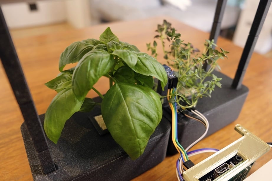 Sensable (IoT hydroponic planter) by kensuke sasaki | Download free STL ...