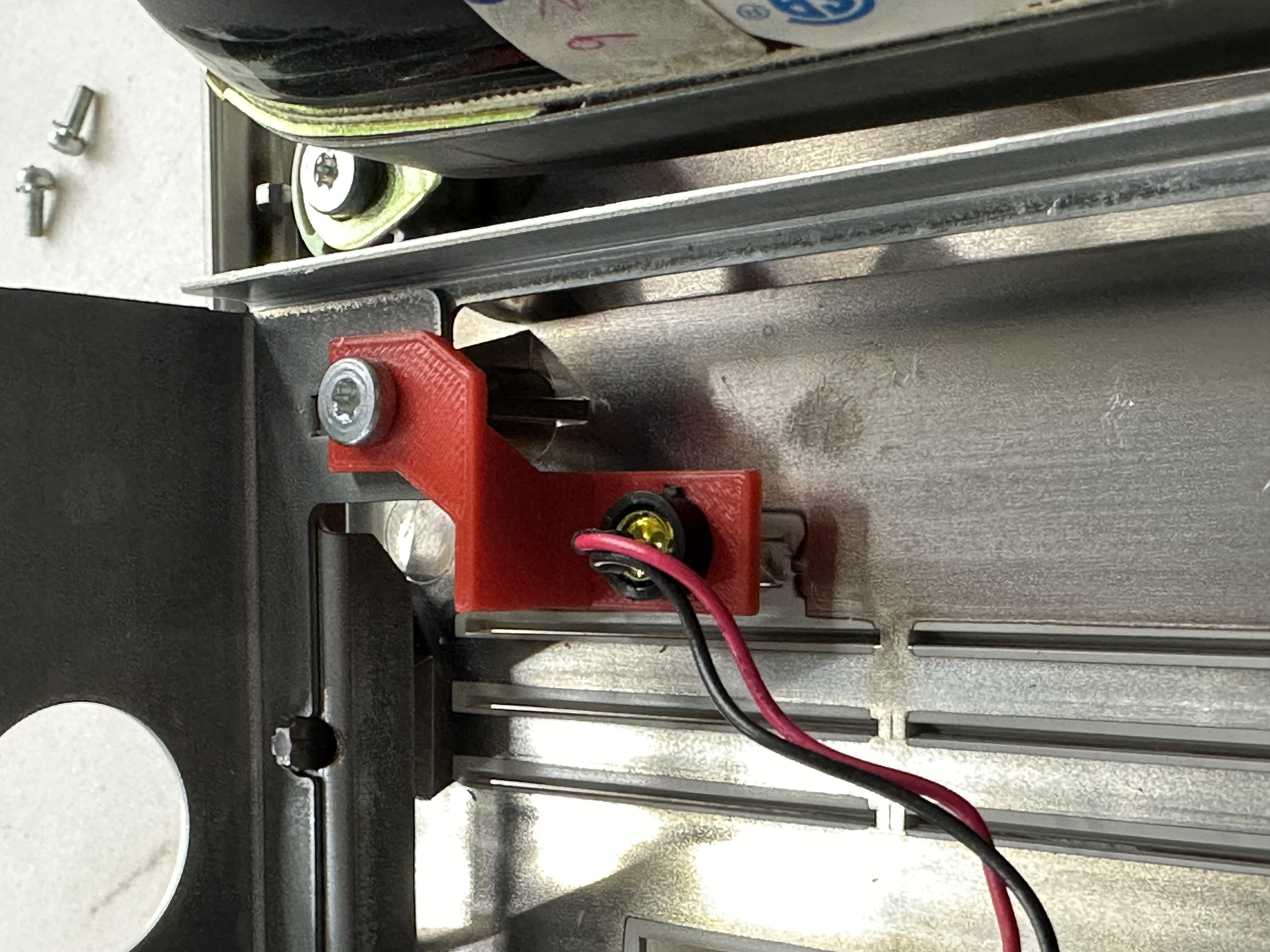 Macintosh SE/30 HDD LED Bracket by jonschwenn | Download free STL model ...