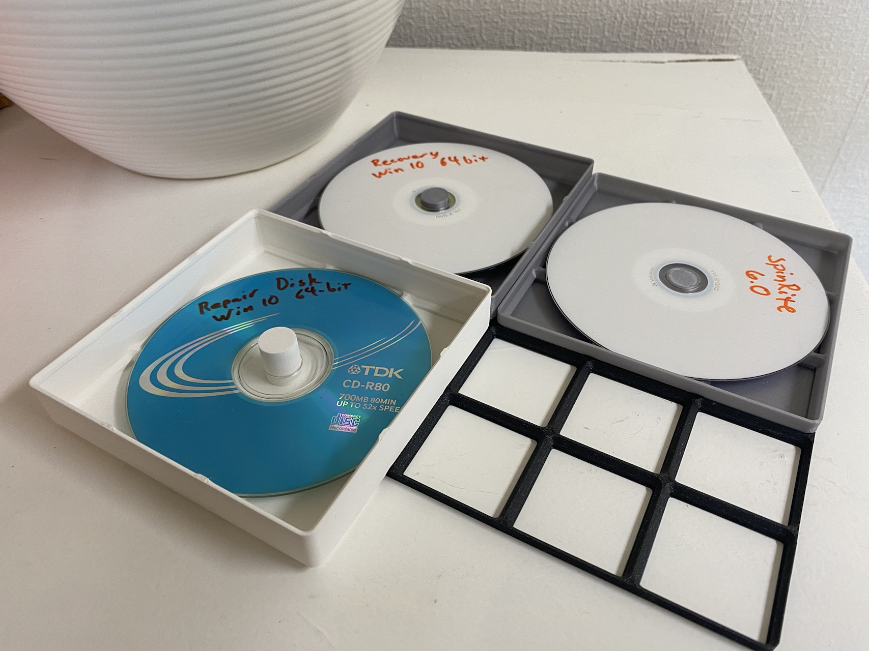 Gridfinity CD / DVD bins by Patrik Franzen | Download free STL model ...