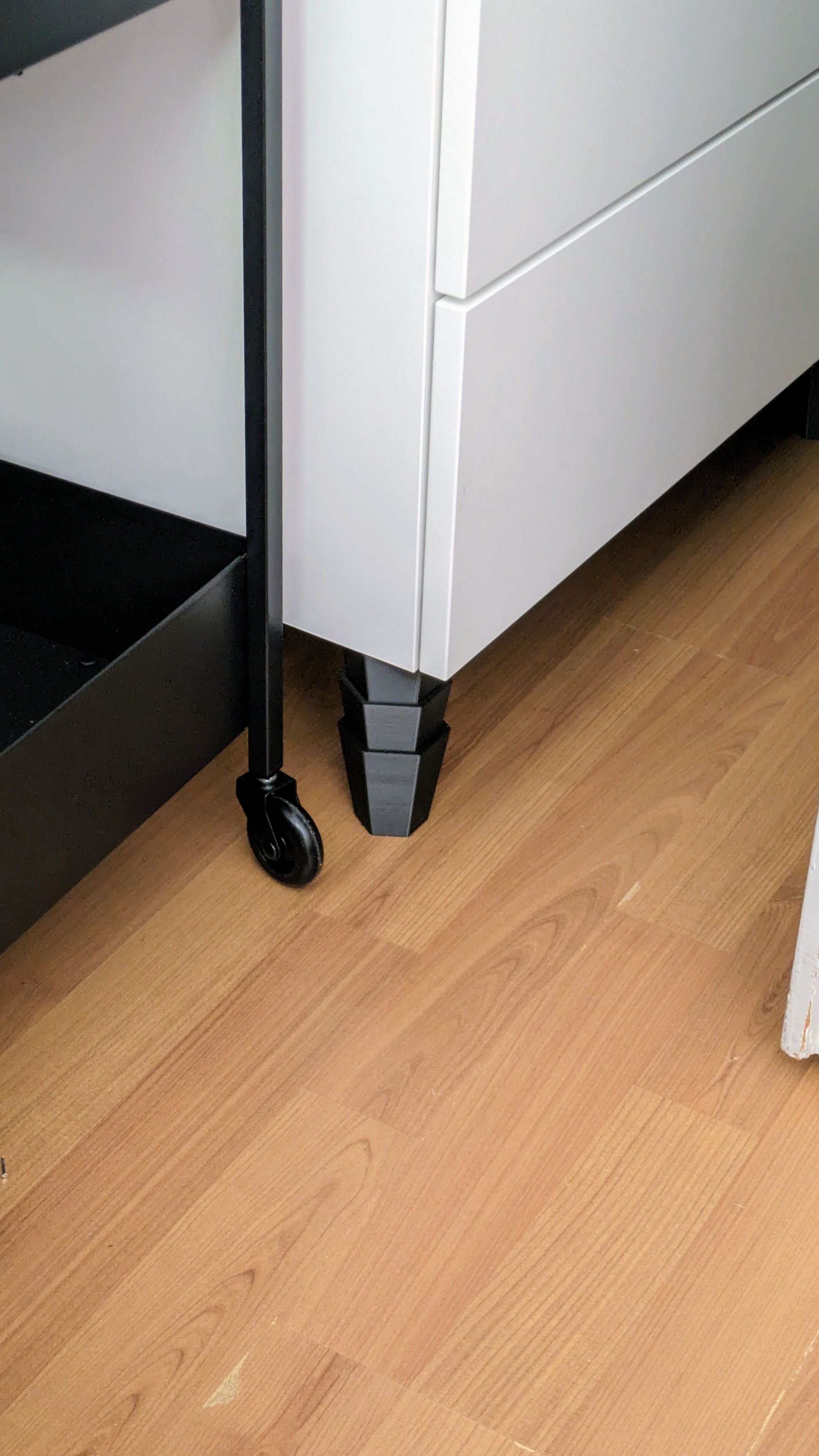 Simple Foot for your Furniture by KonstisSFX | Download free STL model ...