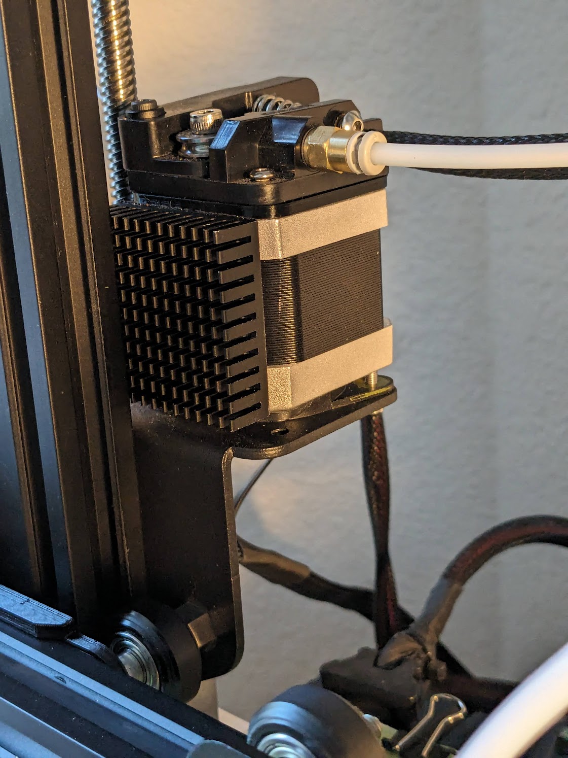 Ender 3 Extruder Spacer for use with Damper by meagerfindings ...