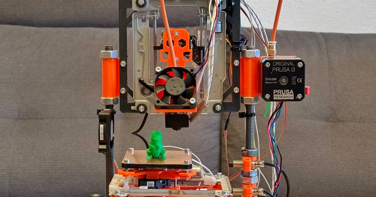 CD-ROM 3D Printer by iZboxo | Download free STL model | Printables.com