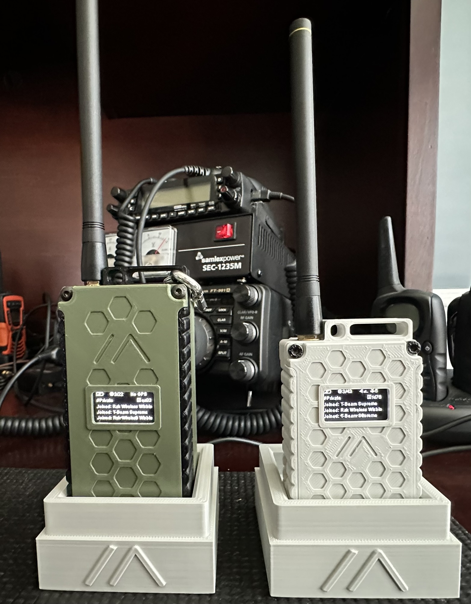 Rak Wireless Meshtastic Desktop Charging Stand by immortal1 | Download ...