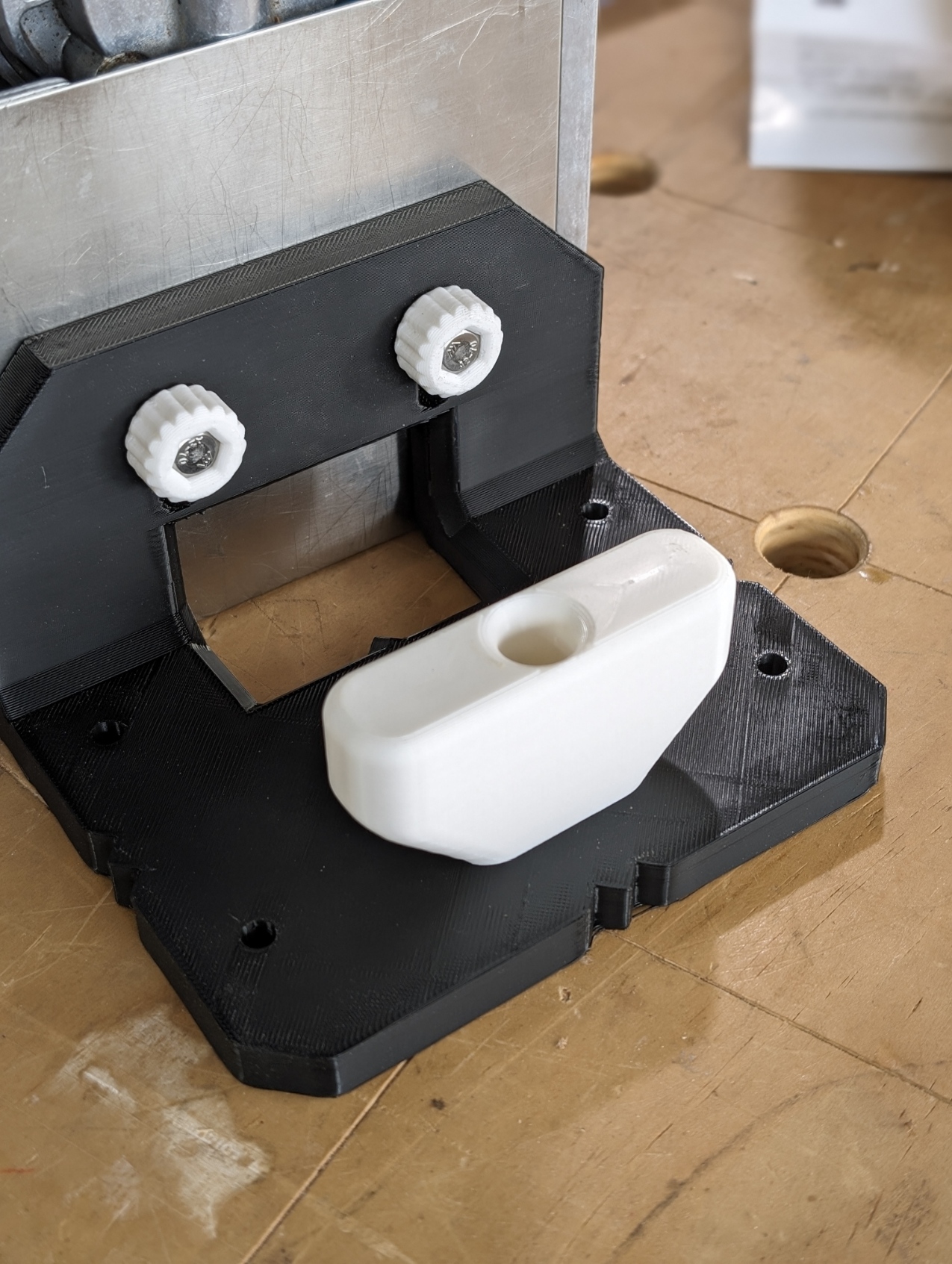 T-Handle for 5mm Hex nut or bolt by John Moery | Download free STL ...