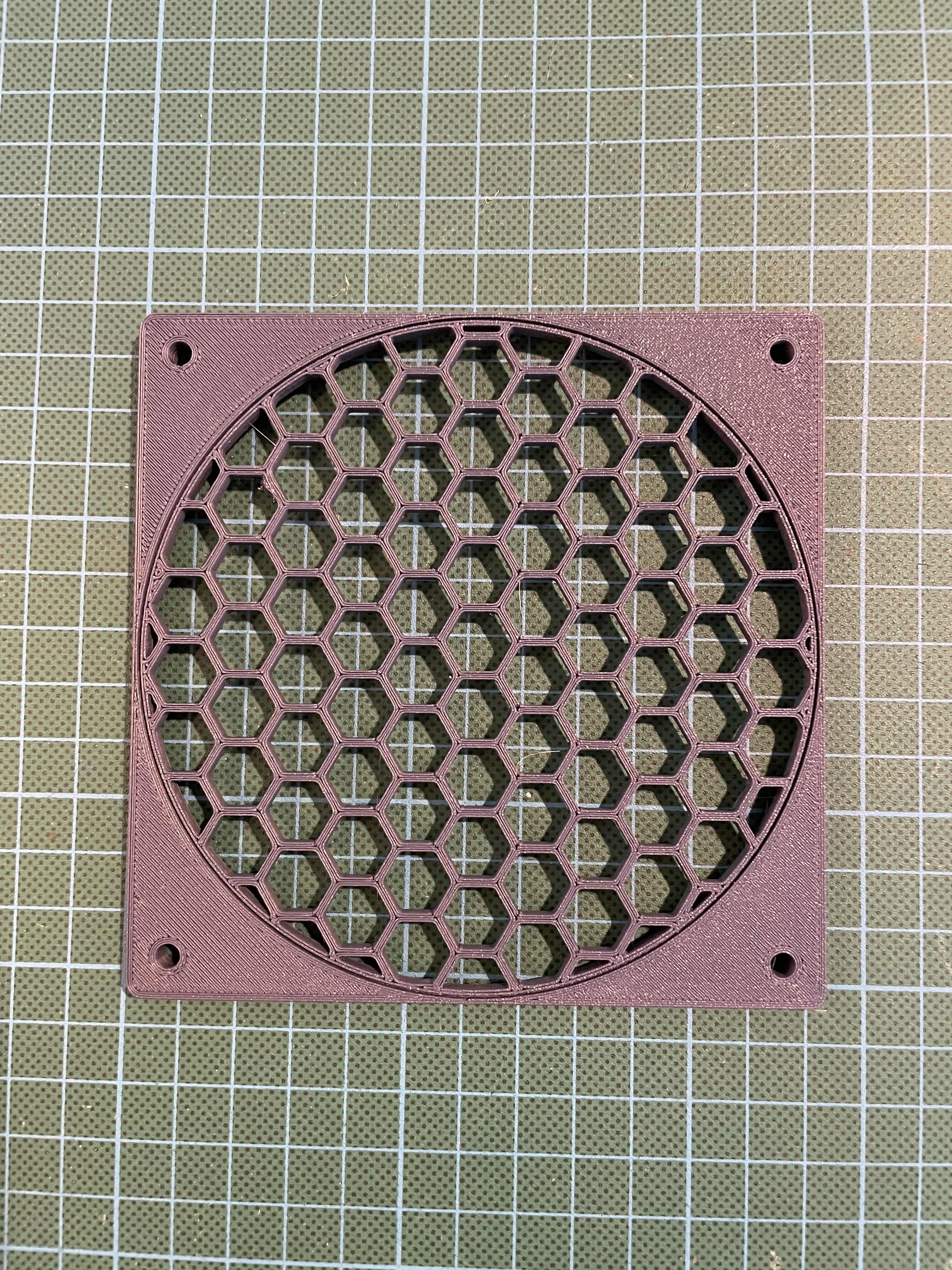 120mm Honeycomb Pattern Fan Grill by John Phillips | Download free STL ...