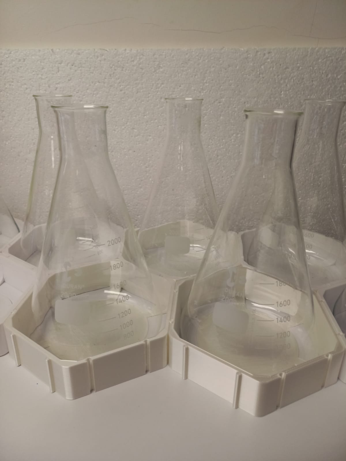 Modular honeycomb base for Erlenmeyer flasks by SPID3R | Download free ...