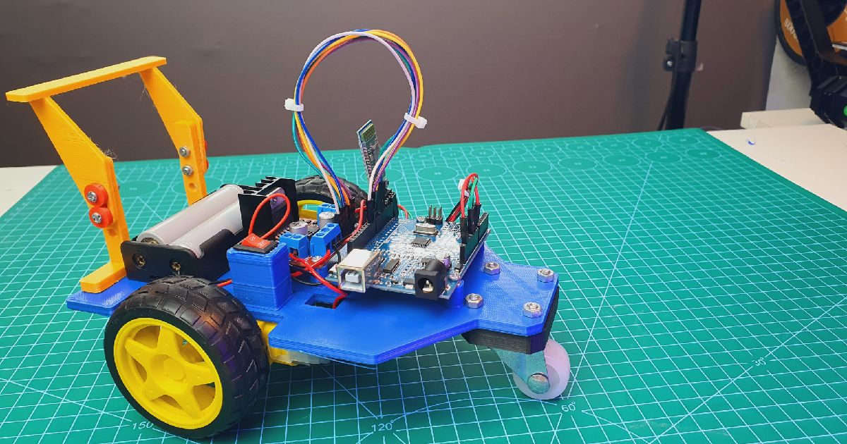 Bluetooth Controlled Car by Callmelee | Download free STL model ...