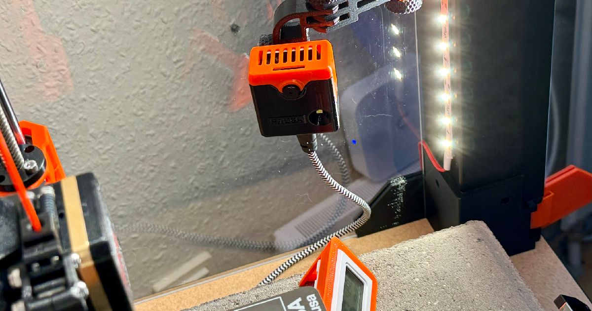 Articulated arm regular screw fastener by eschack | Download free STL ...