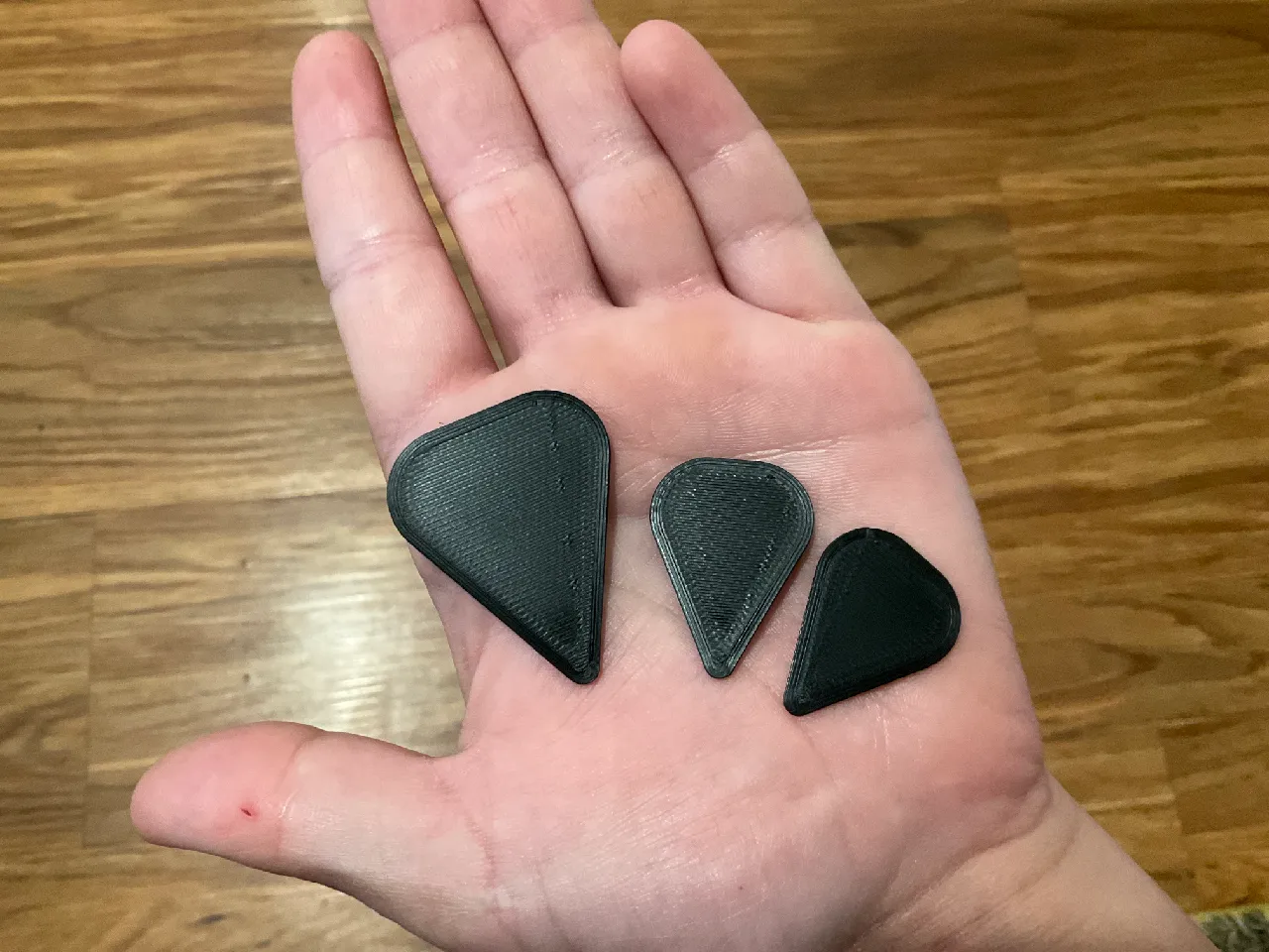 guitar pick sizes small, medium, and large. by Austin .H | Download ...
