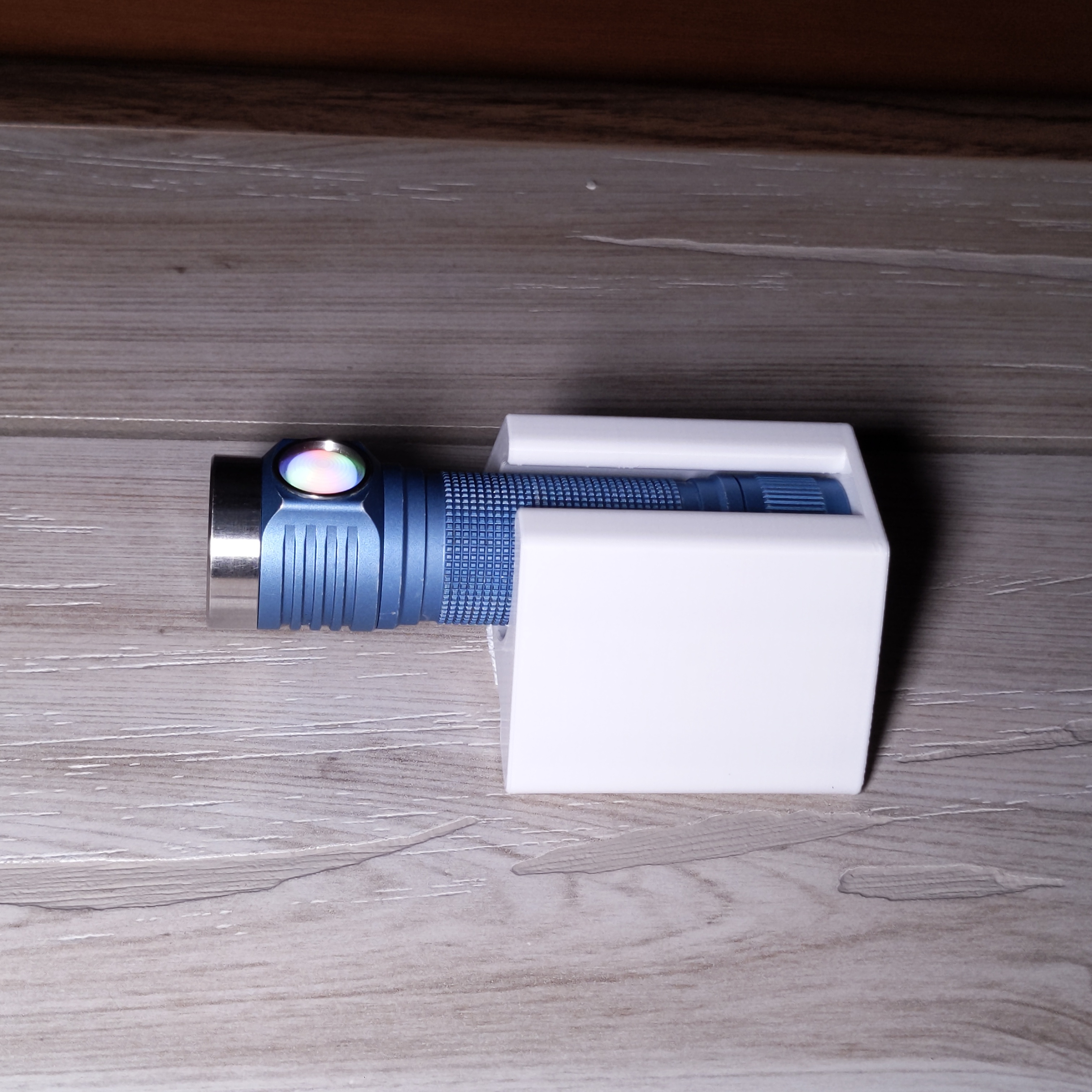 Wall Mounts for Flashlights by Spicy3d | Download free STL model ...