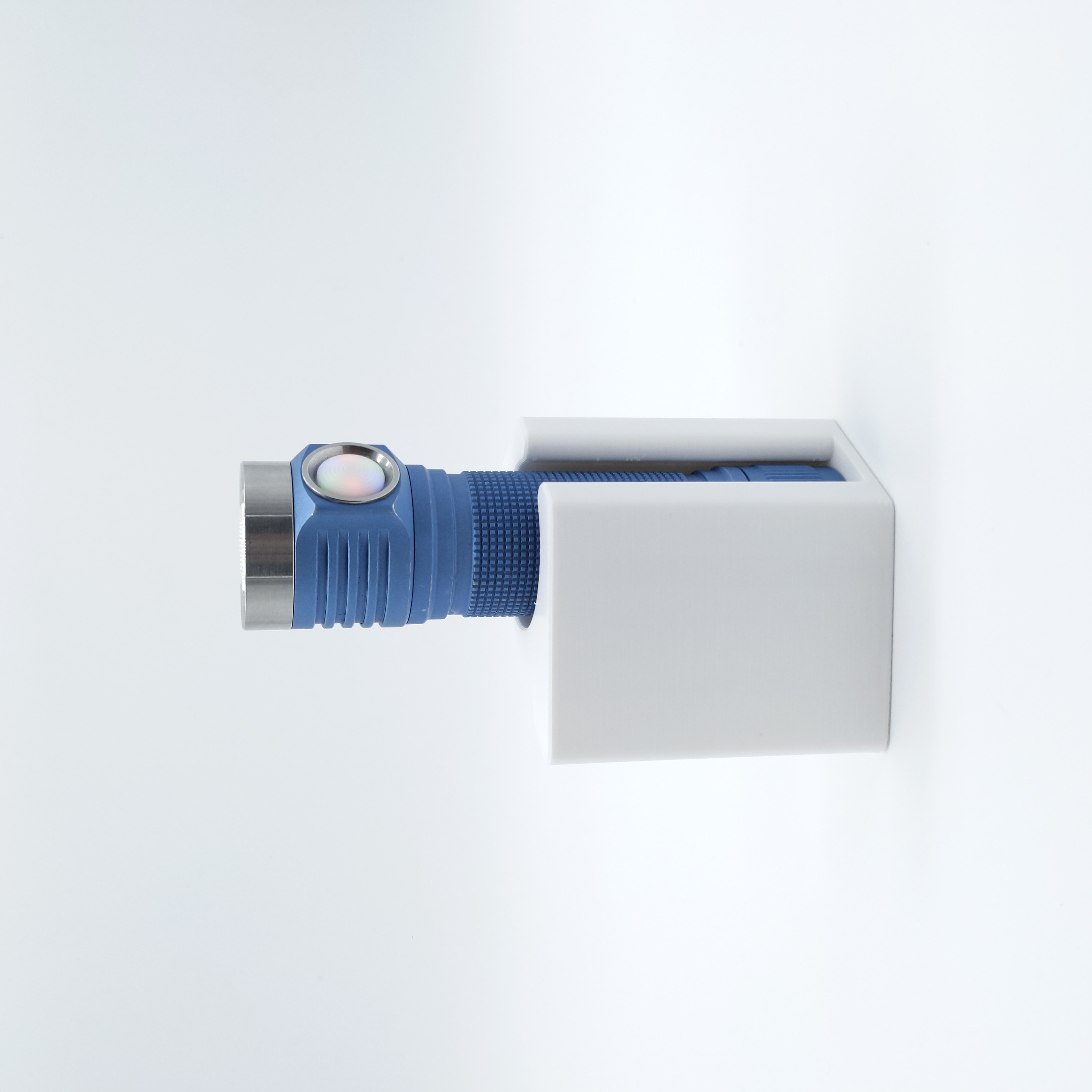 Wall Mounts for Flashlights by Spicy3d | Download free STL model ...
