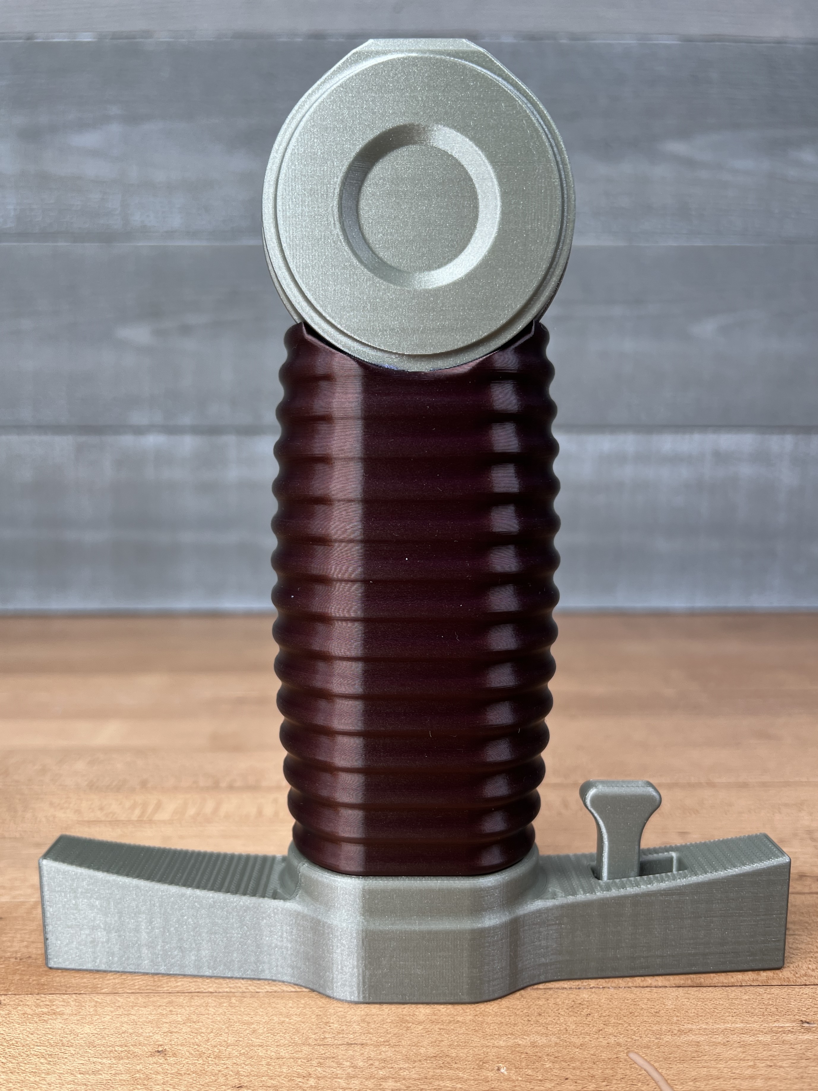 Multi-Color Collapsing Dice Dagger by 3D Printing World | Printables Store
