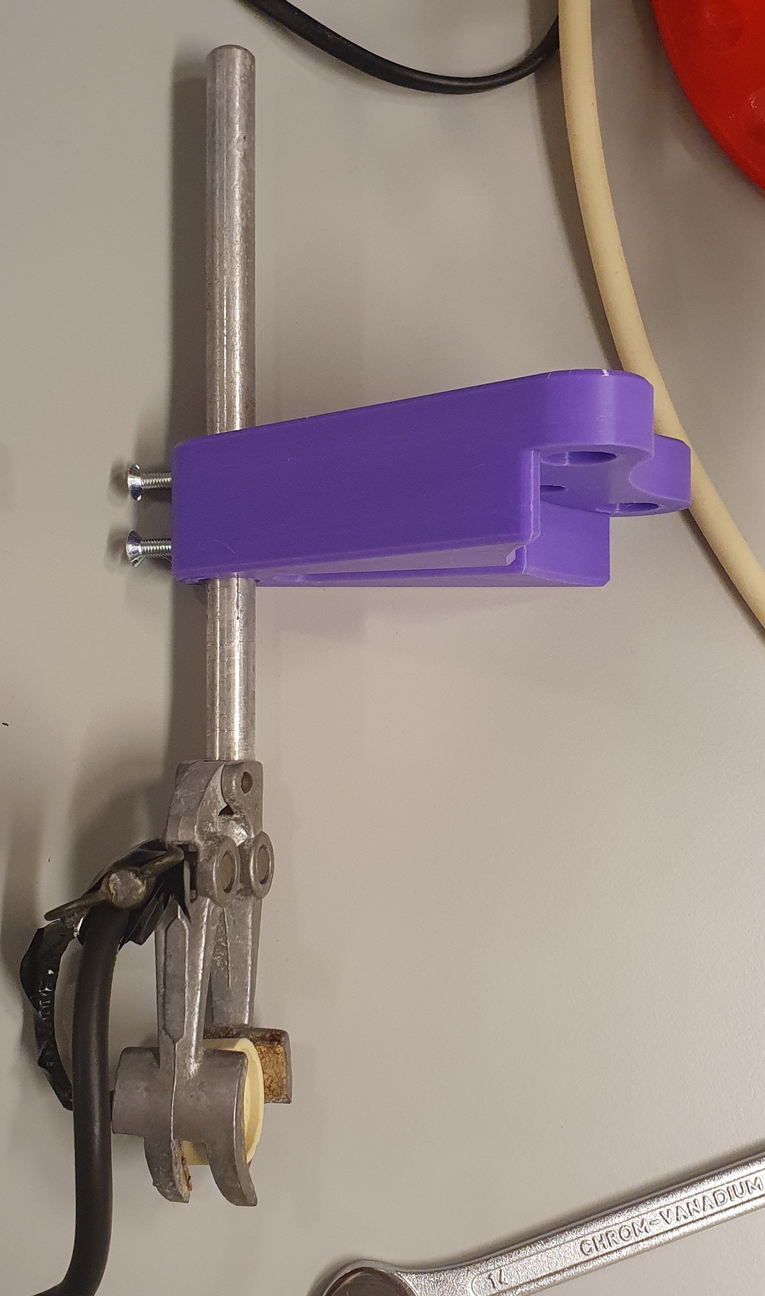 Utility clamp holder for Applikon bioreactor by Araneus0390 | Download ...