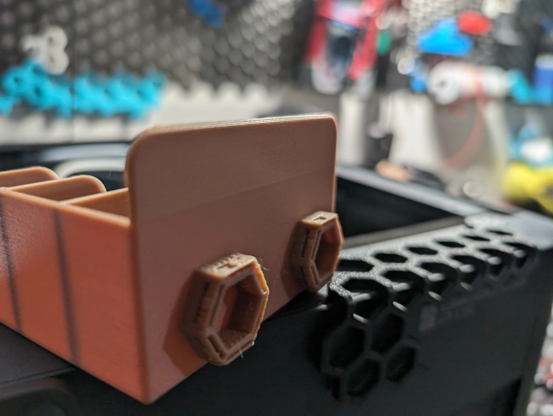 3 device holder for HSW Enlarged to fit pixel 8 and devices in cases ...
