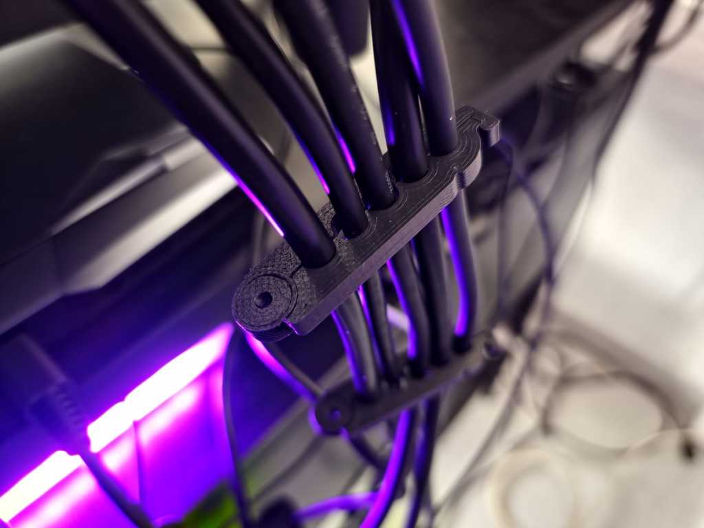 Cable management clip - Print in place! by That1Human | Download free ...