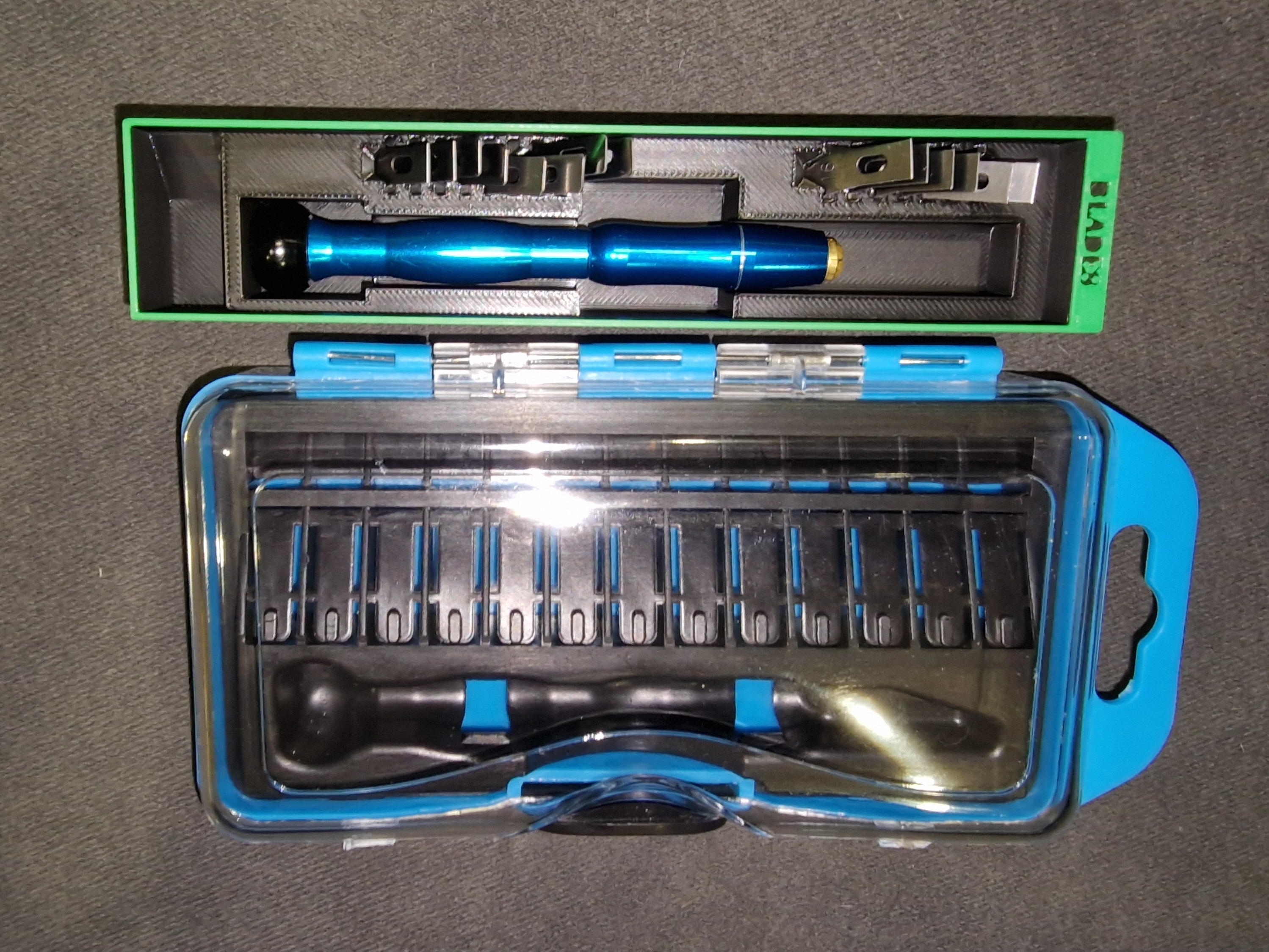 Scalpel and blades box - Babo organizer system by Flávio Simões ...