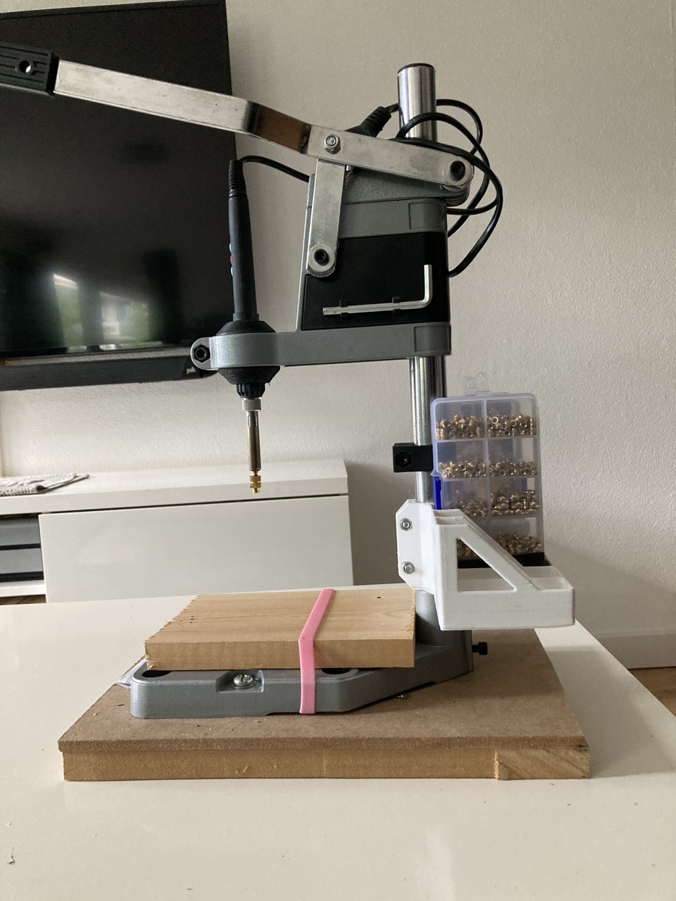 Shelf for 25mm pole by v1ncen7 | Download free STL model | Printables.com