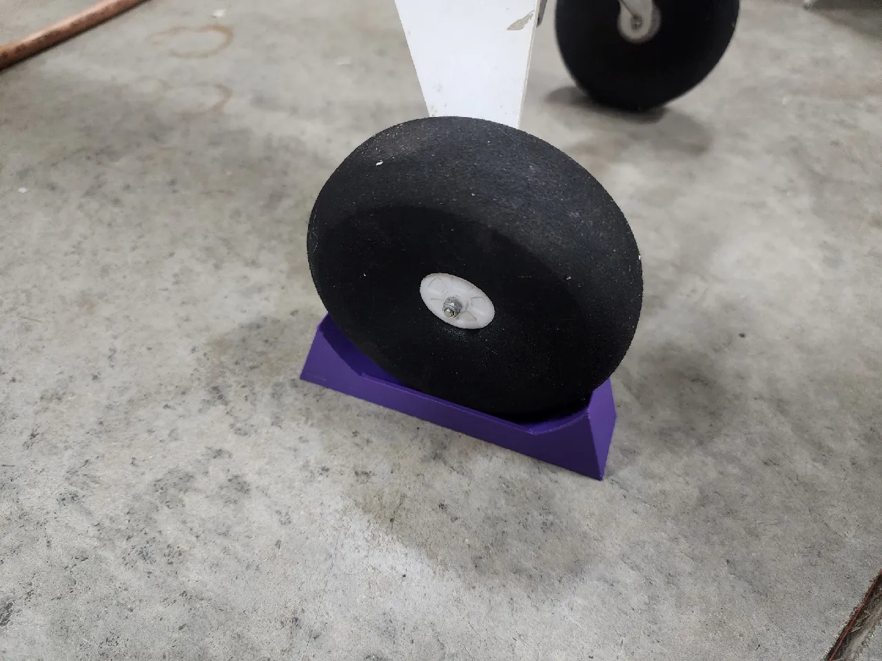 RC Airplane Wheel Chock by AnthonyH | Download free STL model ...