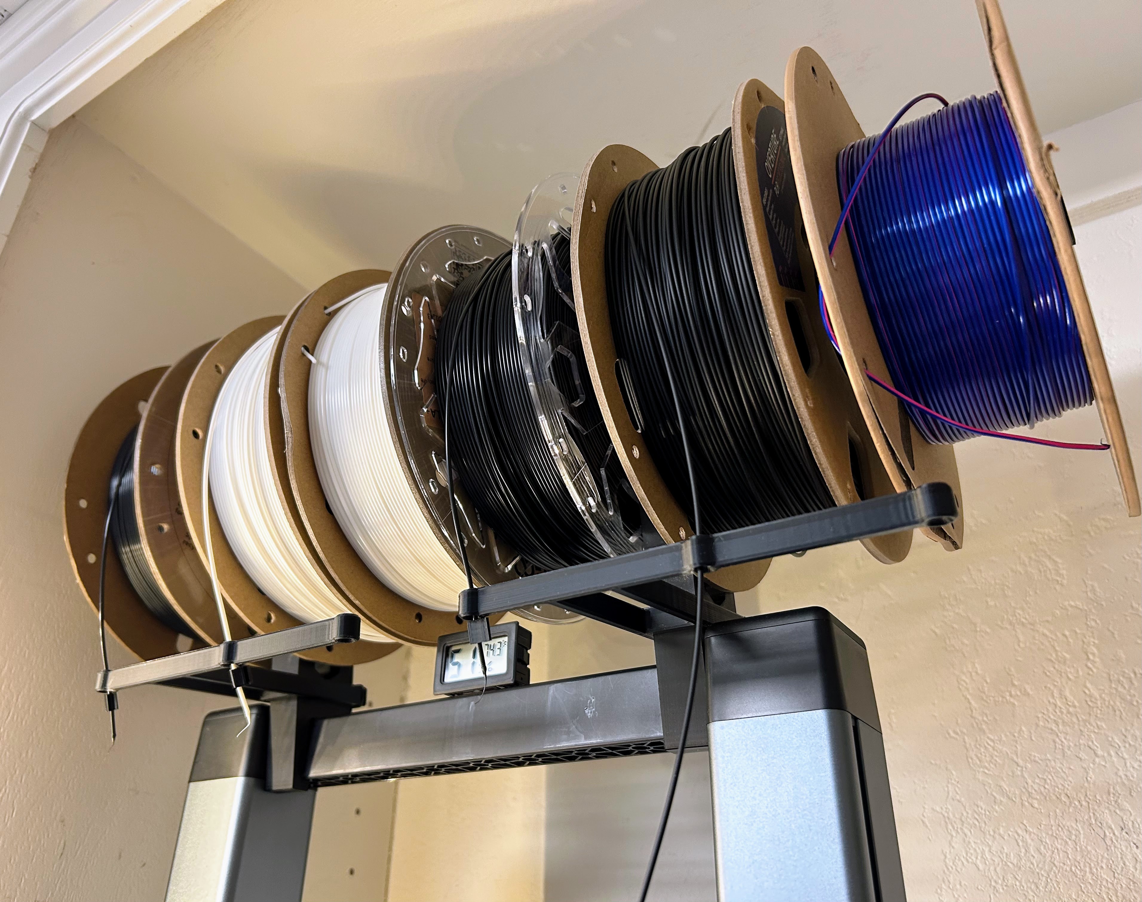 Filament Guide for M5C Spool Holder by cl@ytr0n | Download free STL ...