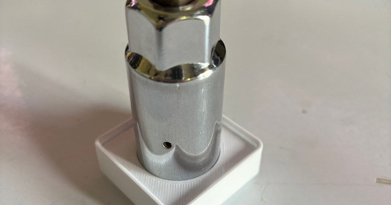 Gridfinity universal socket adapter holder by drewmoseley | Download ...