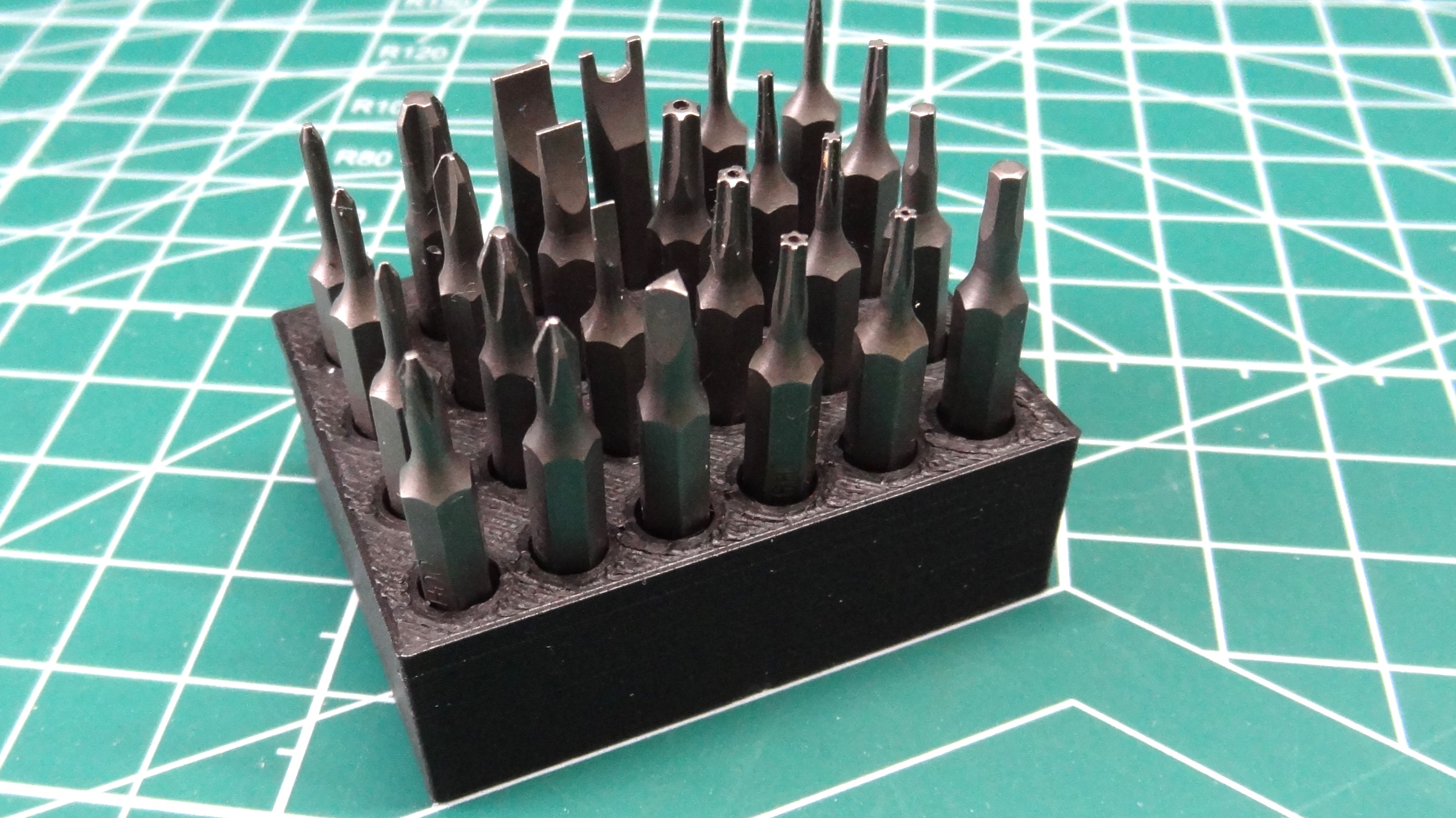 Magnetic Screwdriver Bit Holder by biglesp | Download free STL model ...