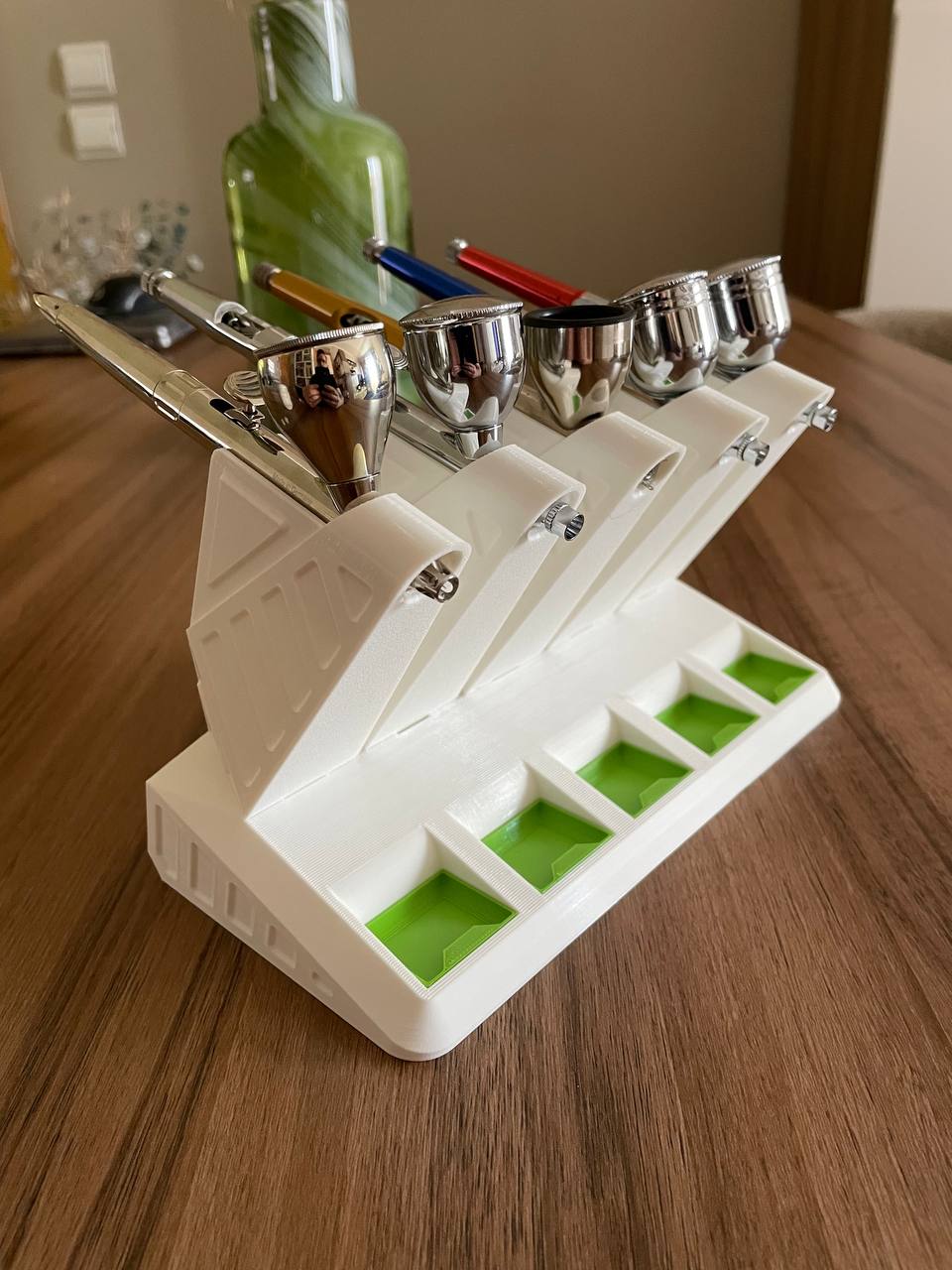 Airbrush Stand for Desktop v2.1 by alta3dpstudio | Download free STL ...