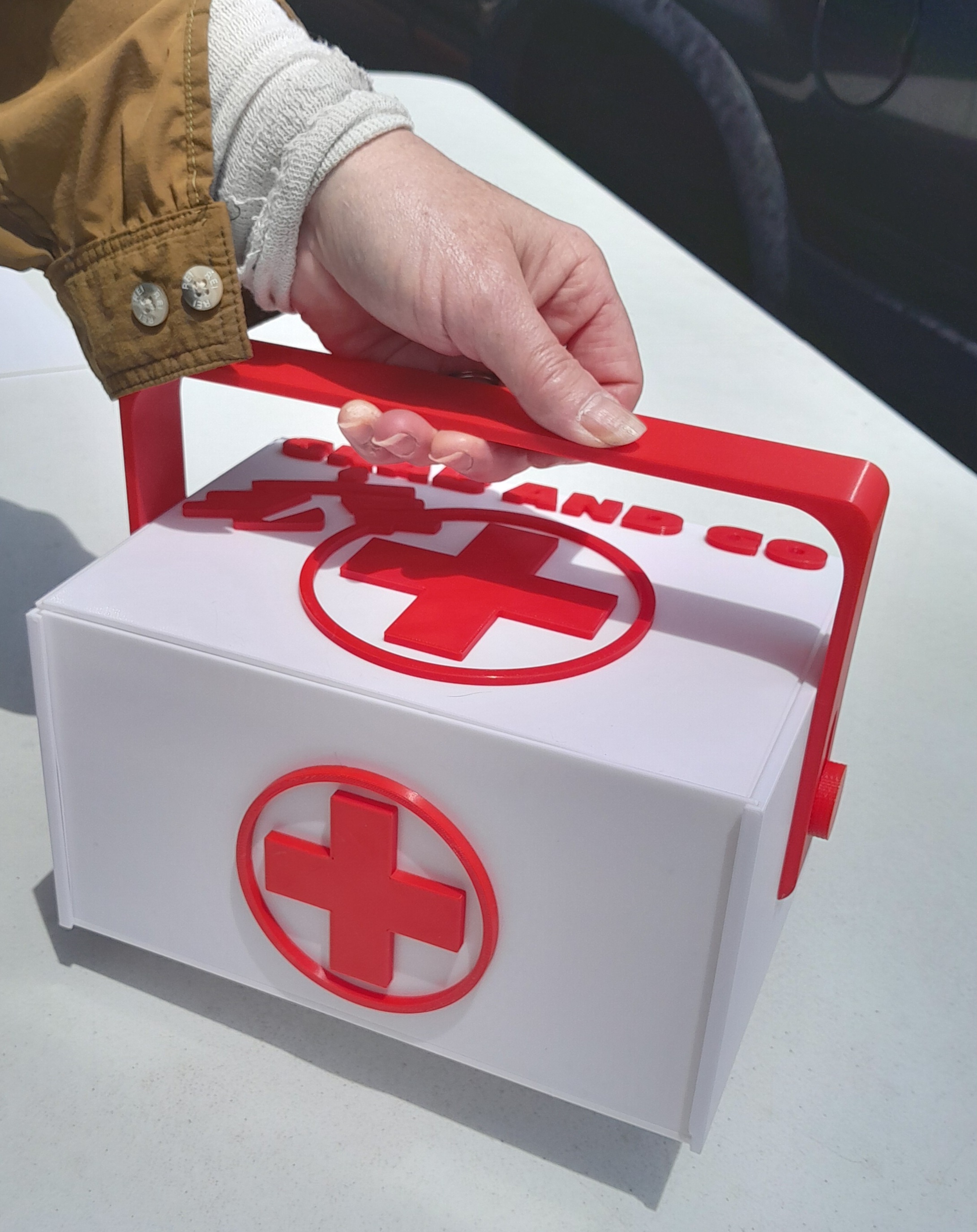 Grab and Go Box Lab - For Doctor's without Boarders by Kelleher611 ...