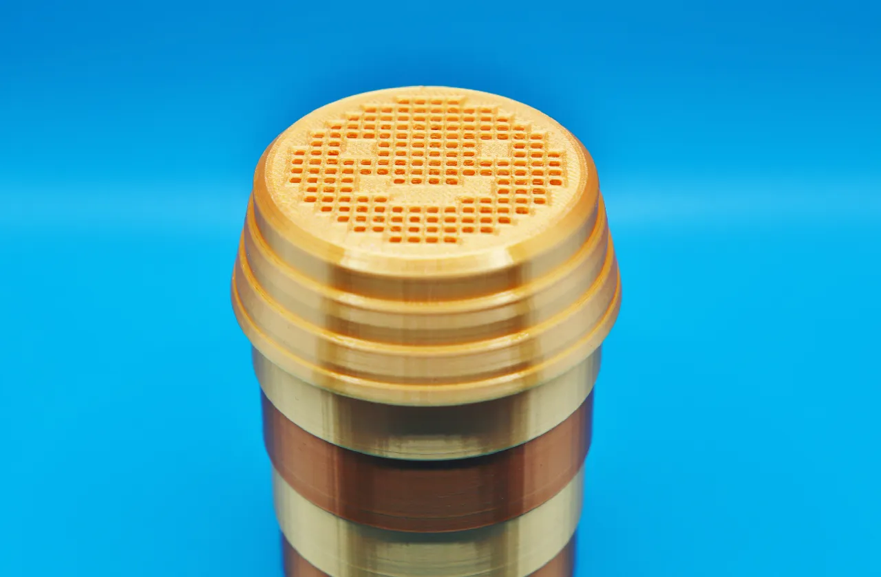 A container for powdered sugar or powder by 3D PRINT | Download free ...