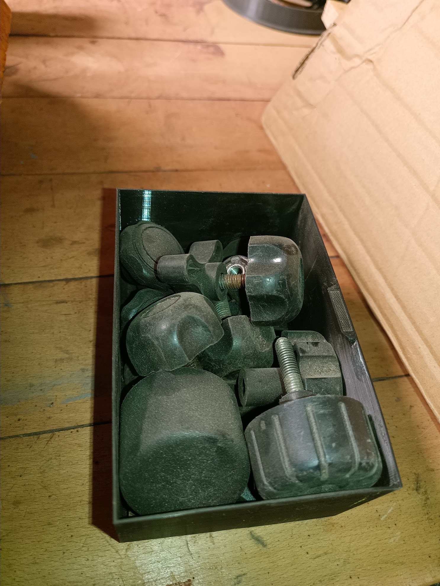 3x2 box on grid (70mm) by PaŠe | Download free STL model | Printables.com