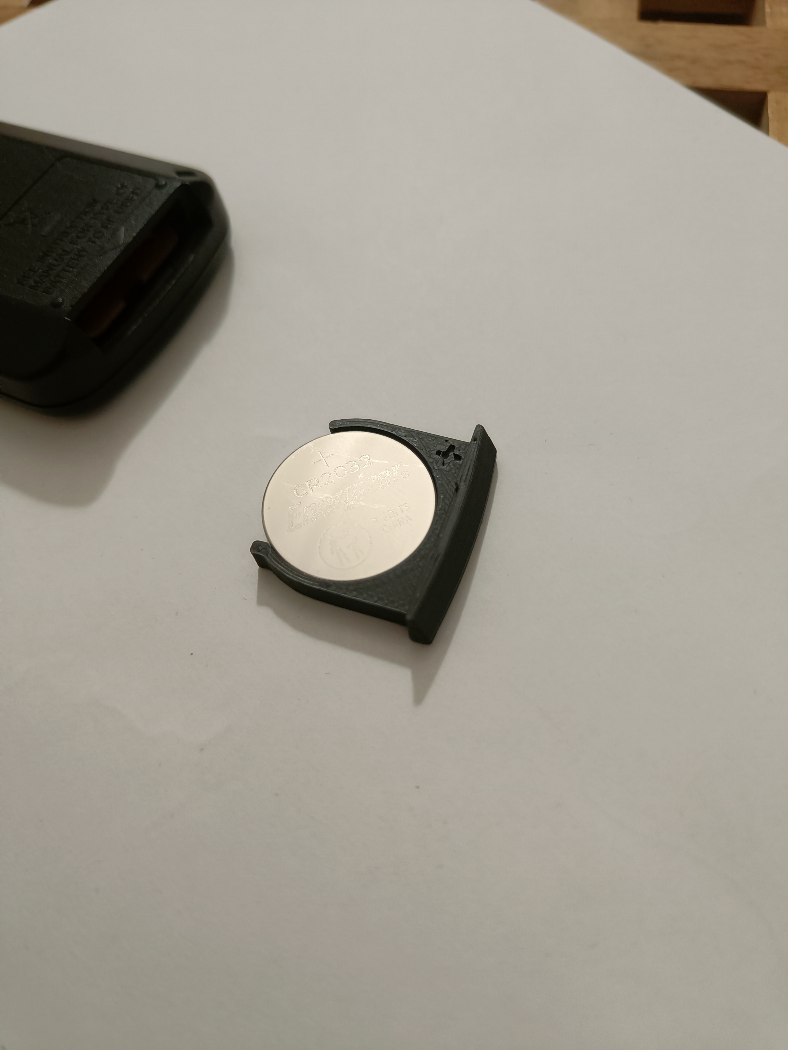 CR2032 battery tray for Sony RMT-DSLR2 remote by Wojtek | Download free ...