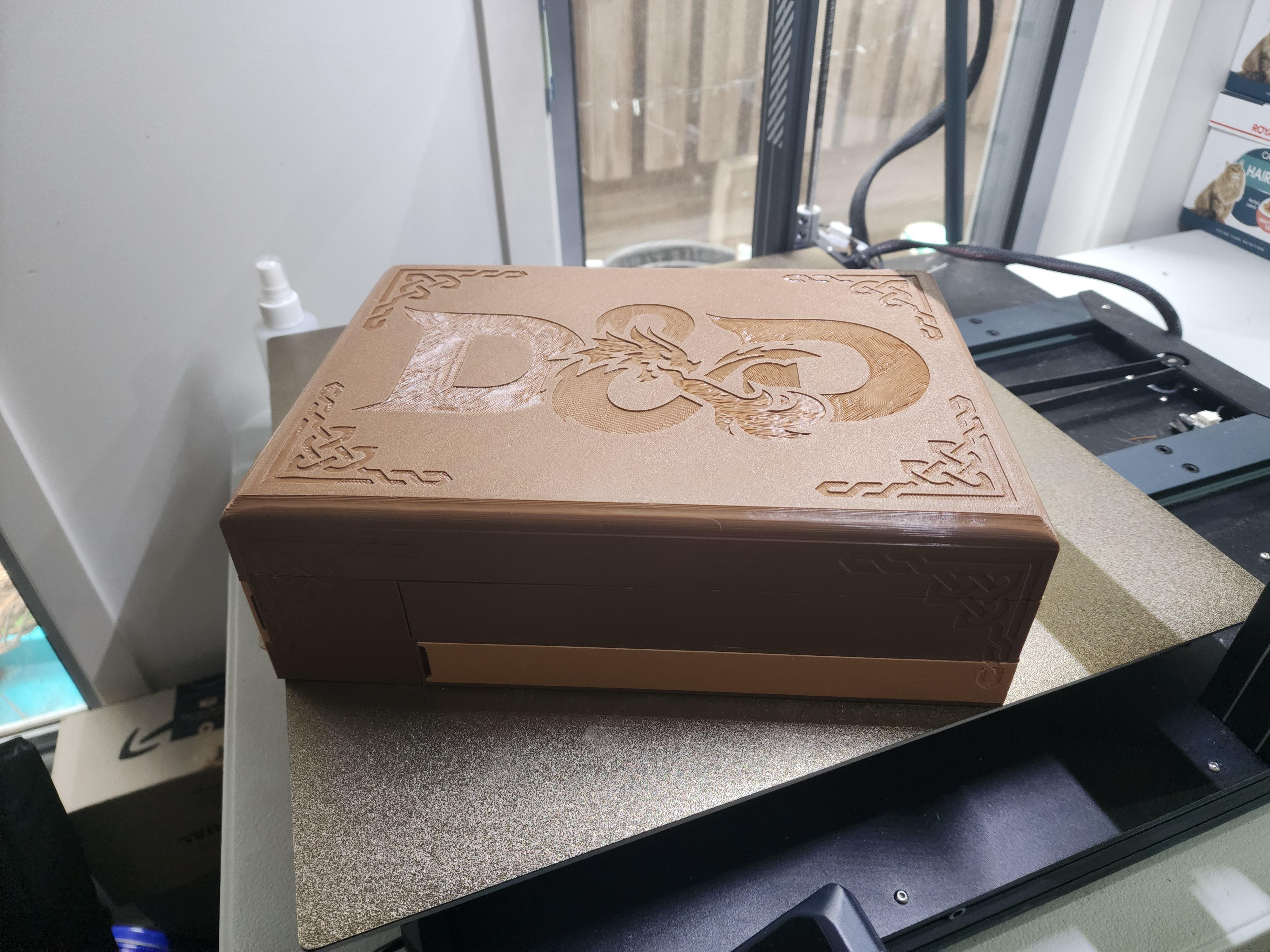 D&D Dice Box with Tablet Holder by Michael Bithell | Download free STL ...