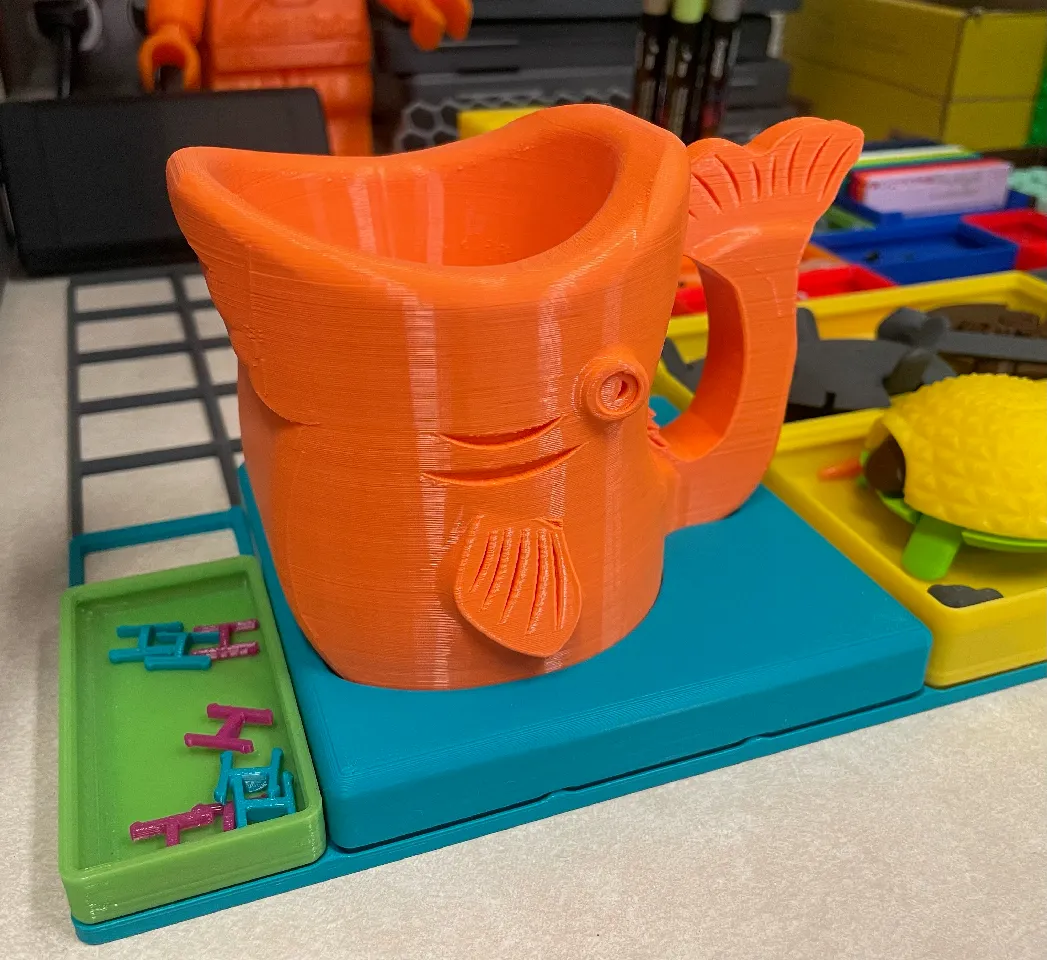 101 Use Fish Cup Gridifinity Dock! by Shad Gallaway | Download free STL ...