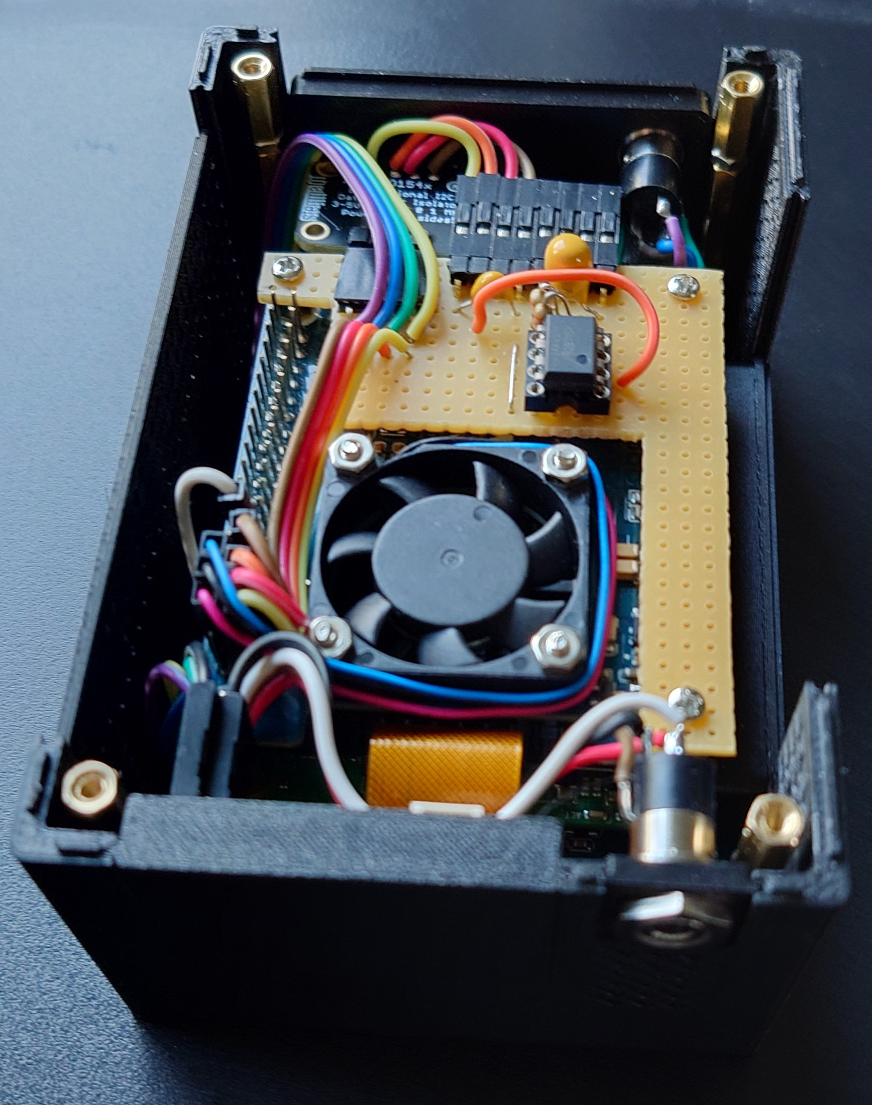 Raspberry Pi 4B POE Touchscreen Case by anstein | Download free STL ...