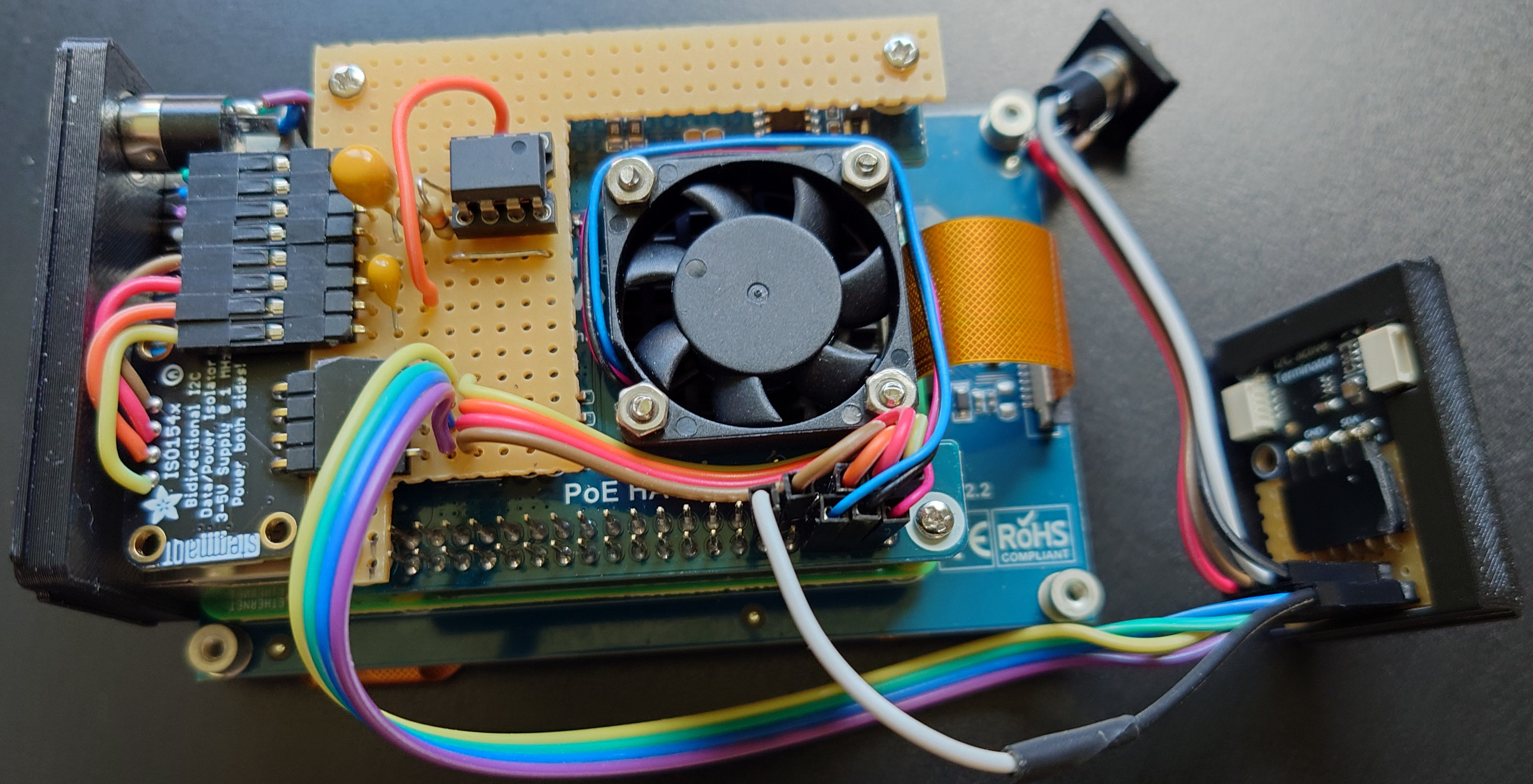 Raspberry Pi 4B POE Touchscreen Case by anstein | Download free STL ...