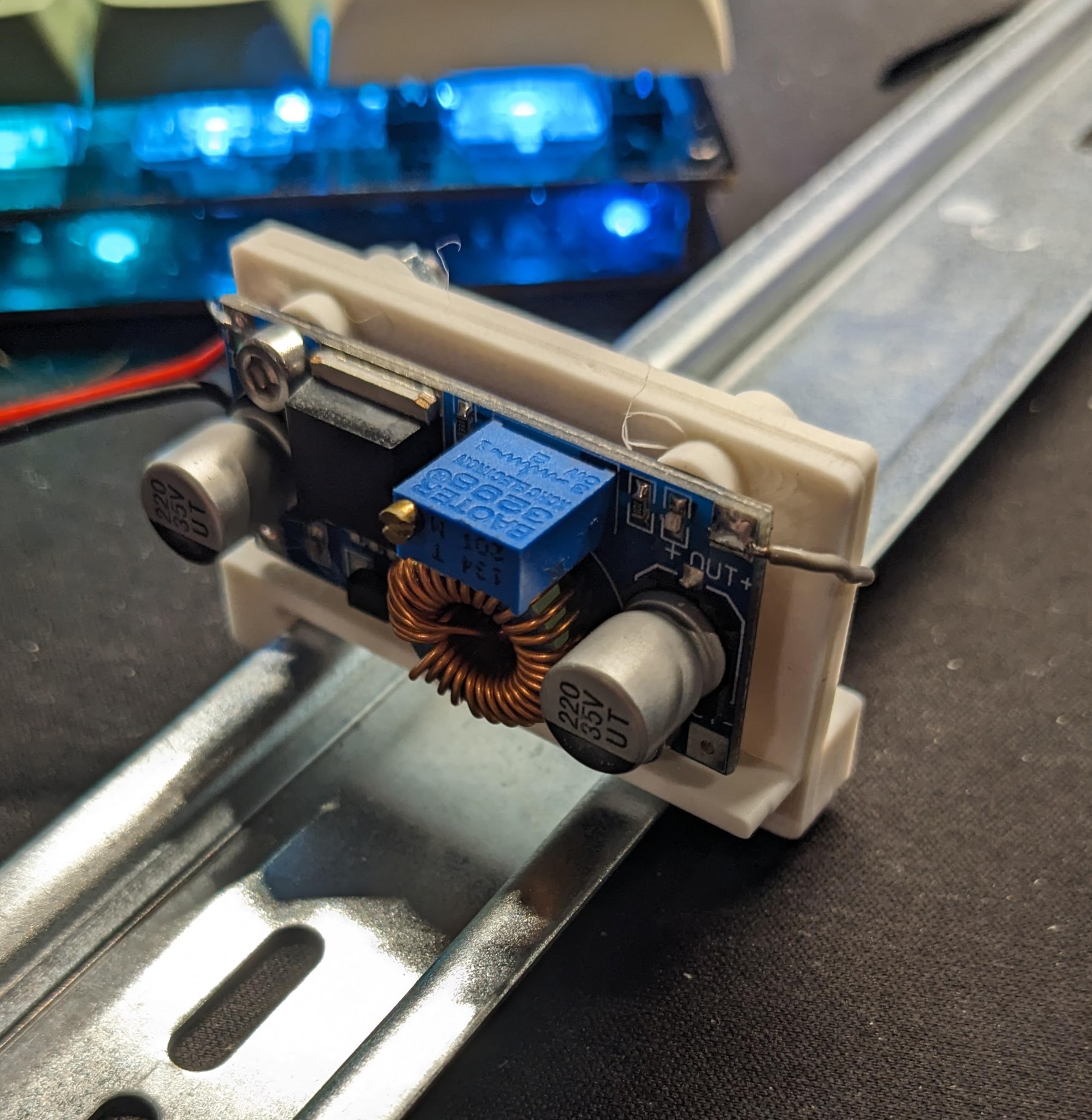 XL4005 Buck Converter Simple DIN Rail Mount by ArchimedesMP | Download ...