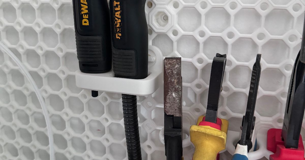 Multiboard Mount for Dewalt 90 degree Drill Adapter by andrepadua ...