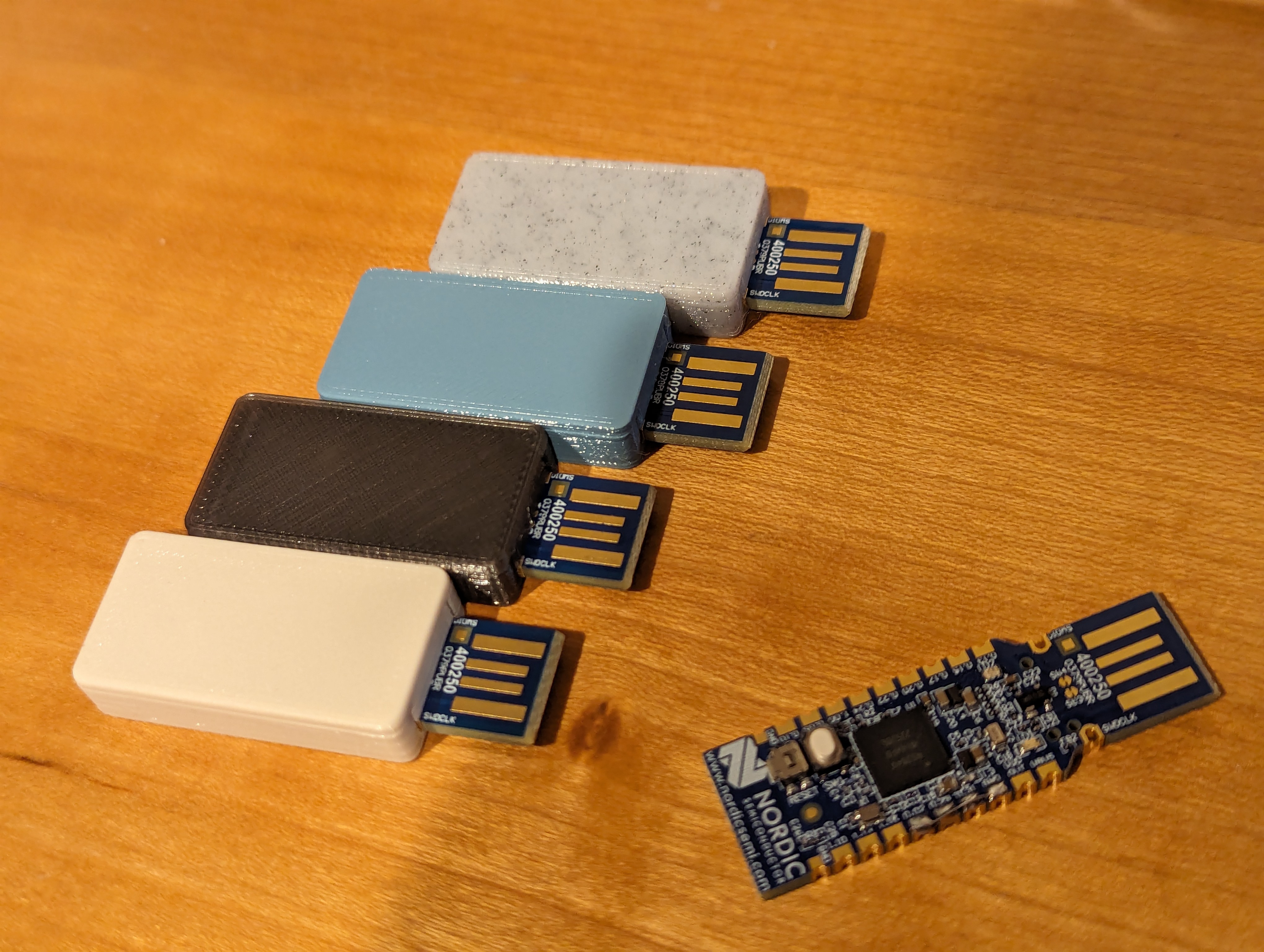 nRF52840 Dongle case by merlin04 | Download free STL model | Printables.com