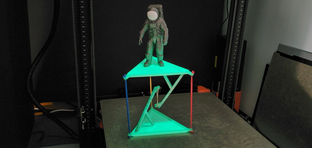 Impossible Table - no supports rubber band by 3d.Subzwari | Download ...