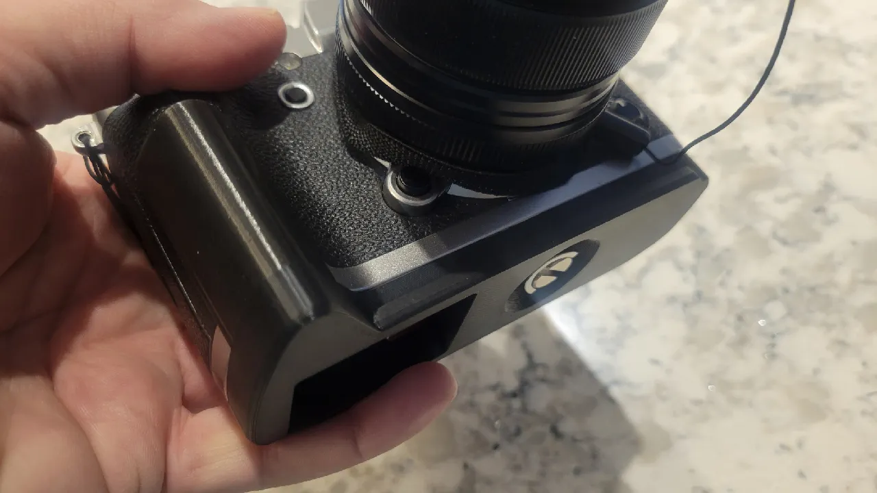 Grip for Fuji Fujifilm X-T3 XT3, includes Arca-Swiss mount by NeilR ...