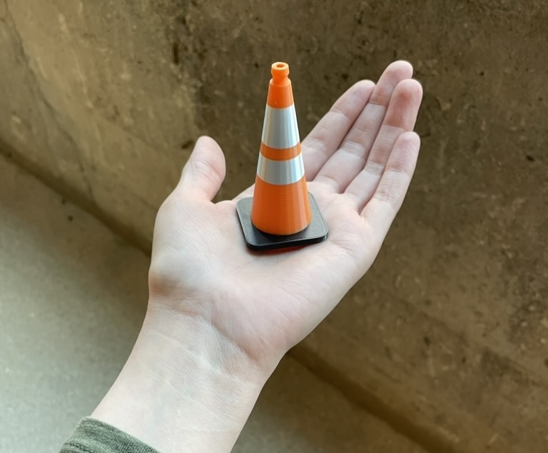 Weighted Traffic Cone by Hayce Urbon | Download free STL model ...