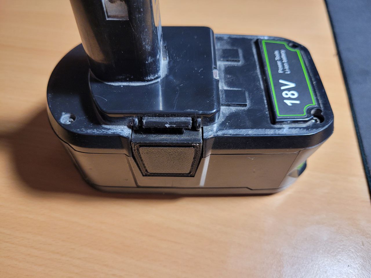 Ryobi battery clip by Pavel | Download free STL model | Printables.com