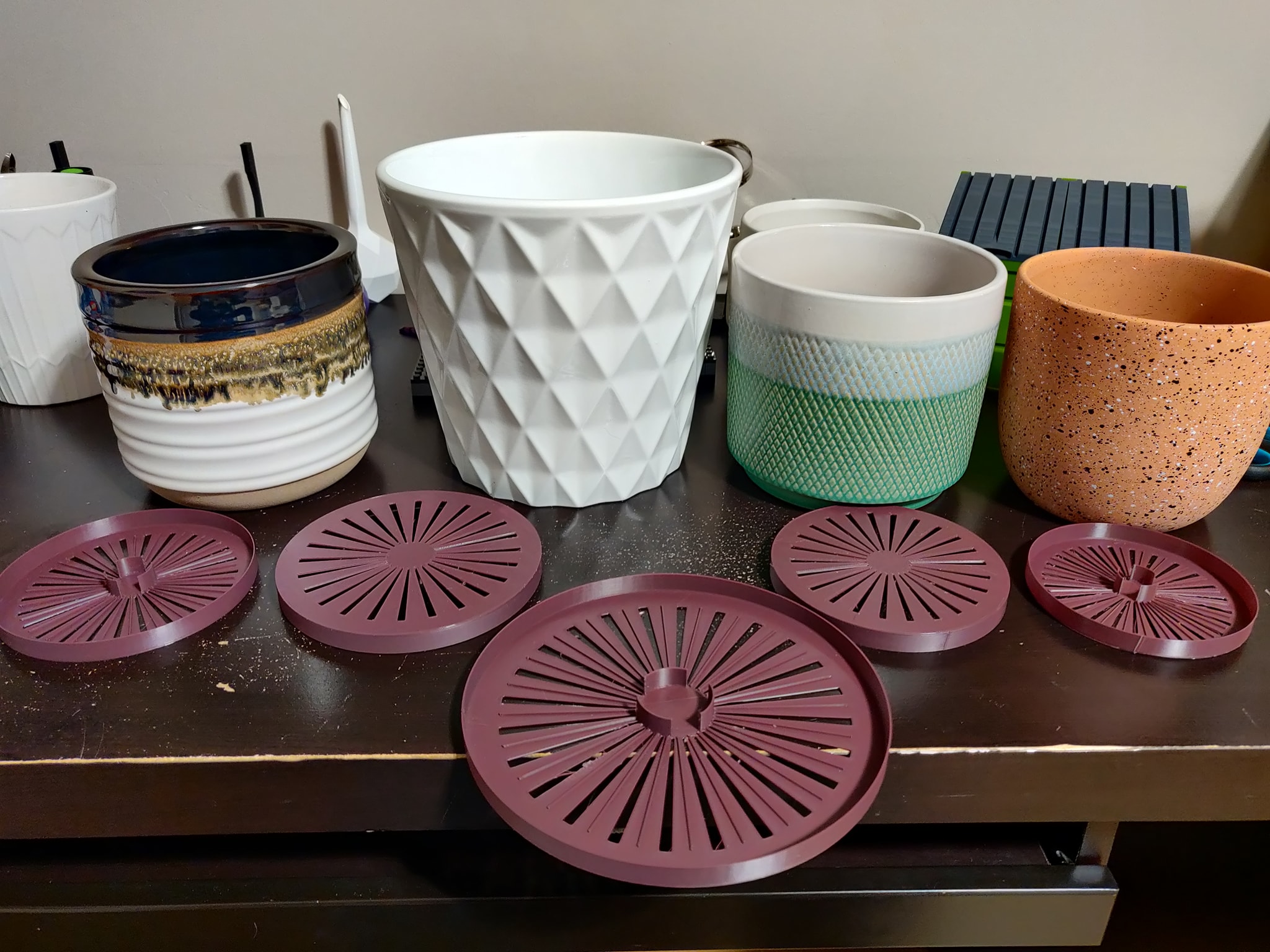 Any-Size Plant Pot Bottoms by Alex Owen | Download free STL model ...