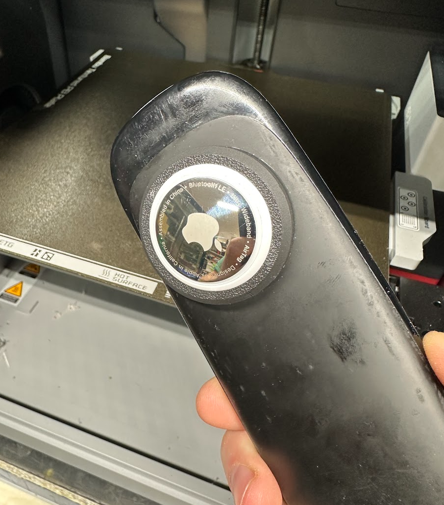 Apple AirTag Holder for Logitech Harmony Smart Controller by Ryan G | Download free STL model ...