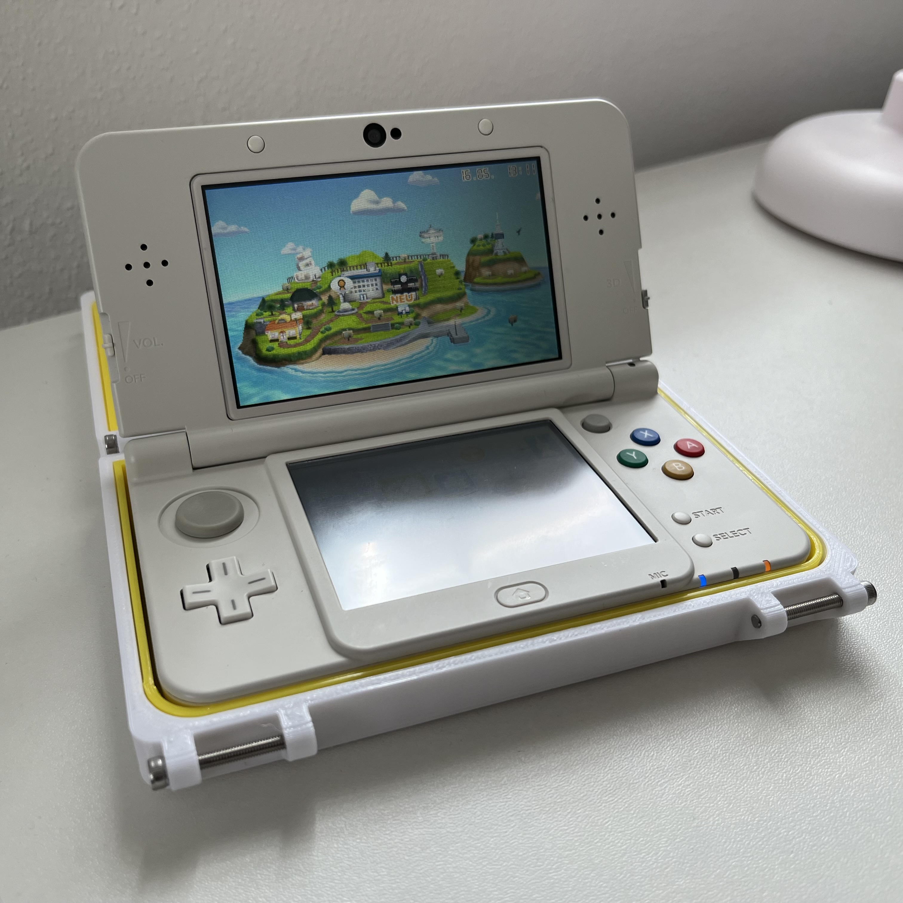 Nintendo New 3DS (not XL) Case by Gorroth 1007 | Download free STL ...